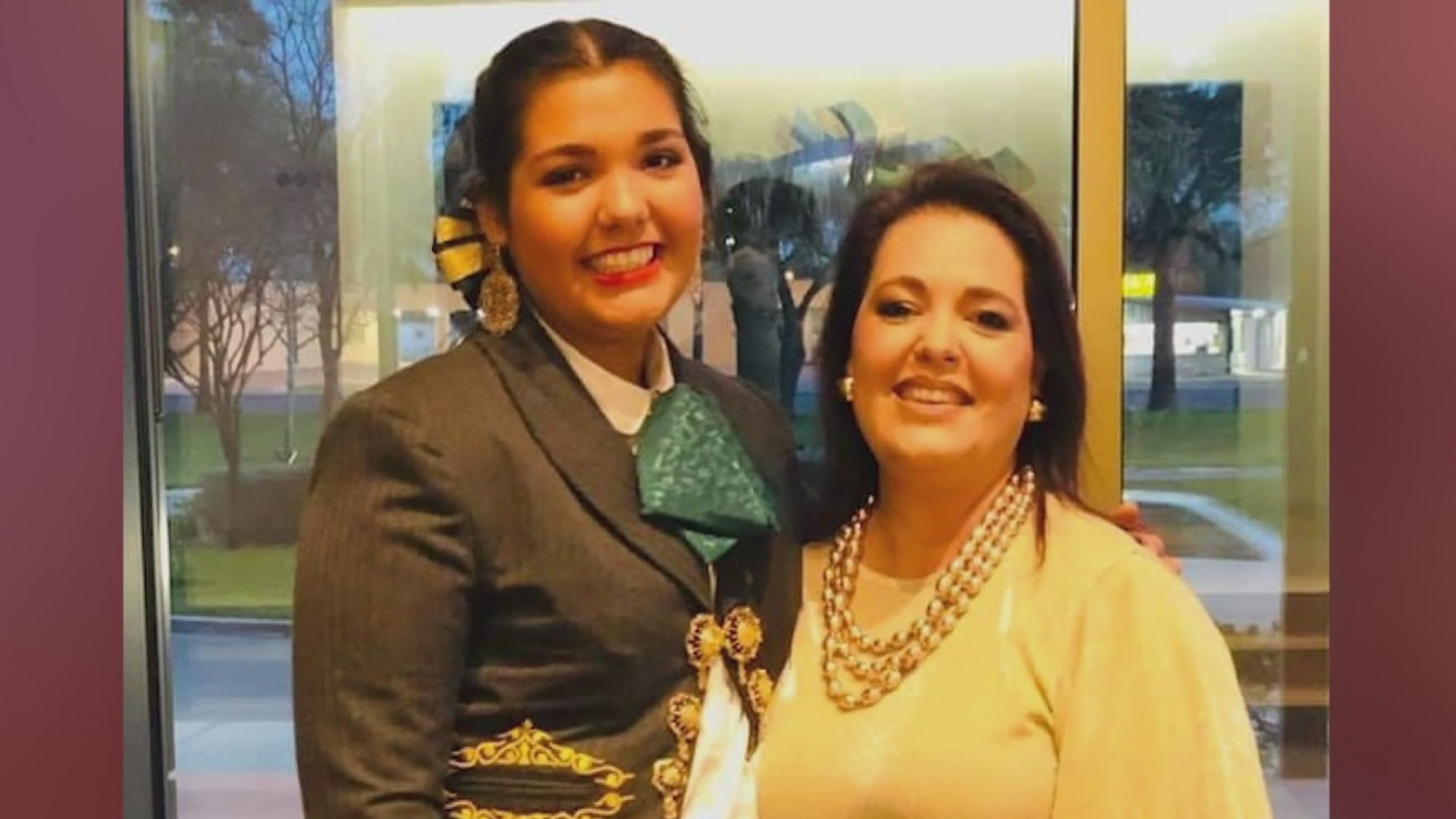 “Yo aplaudo a todos los padres que están apoyando a sus hijos”, afirma ...