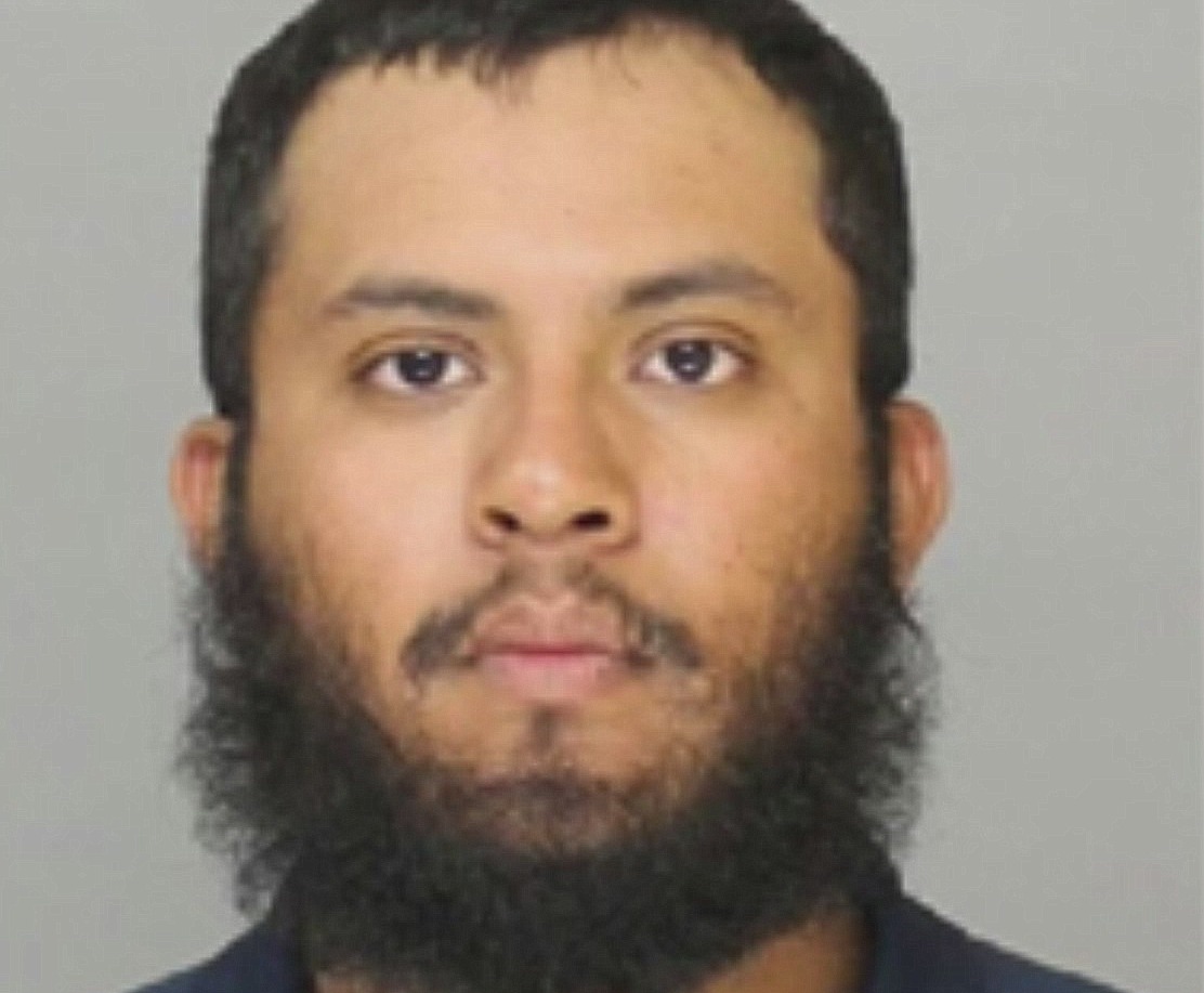 Arrestan A Un Hombre Por Tres Cargos De Explotación Sexual Video