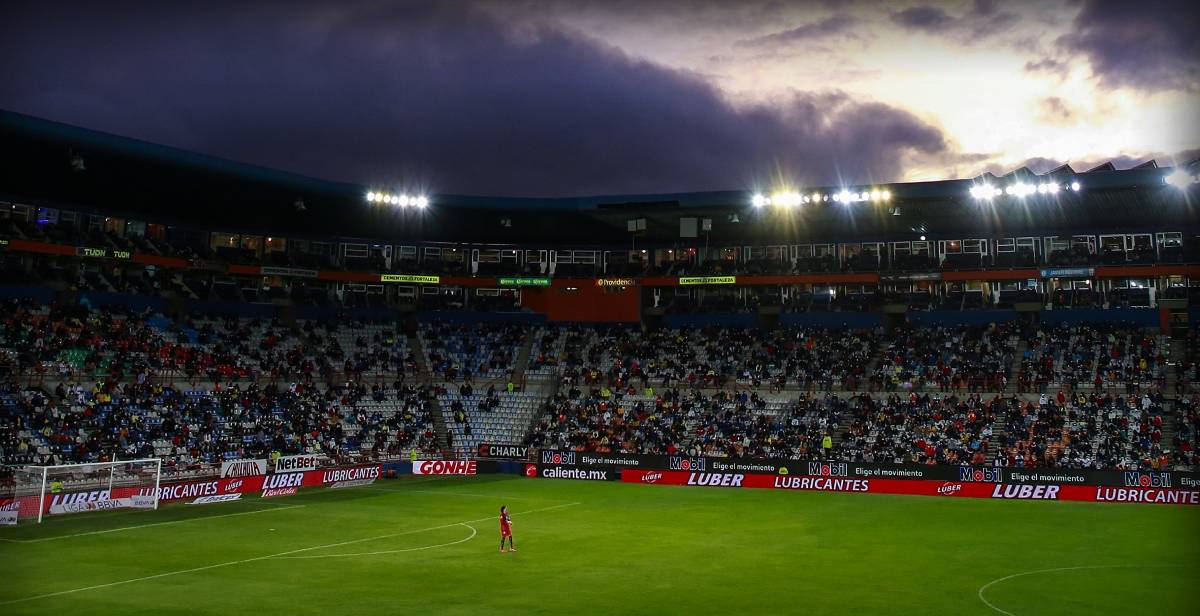 Pachuca se fue adelante ¡y se apagaron algunas luces! | TUDN Liga MX | TUDN