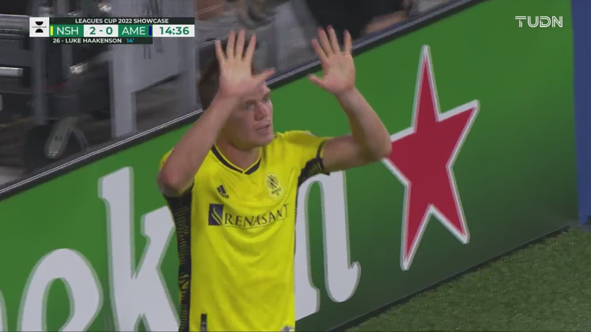 ¡América no reacciona! Luke Haakenson hace el 2-0 de Nashville | TUDN ...
