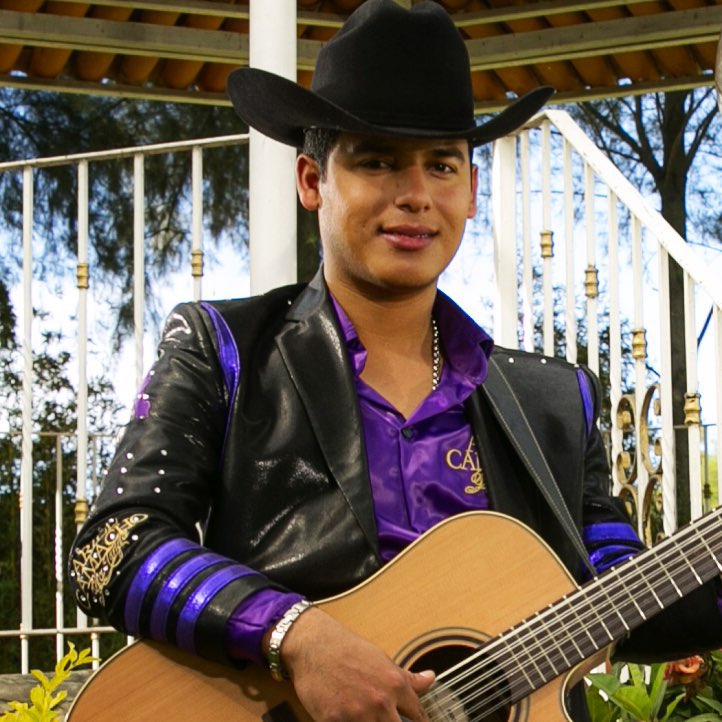 Ariel Camacho: ¿Dónde se encuentra la tumba del ídolo del sierreño ...