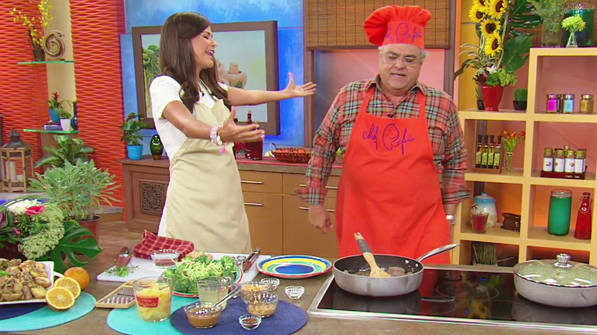 Ana Patricia extrañó tanto al Chef Pepín, que le cocinó una Carne en ...