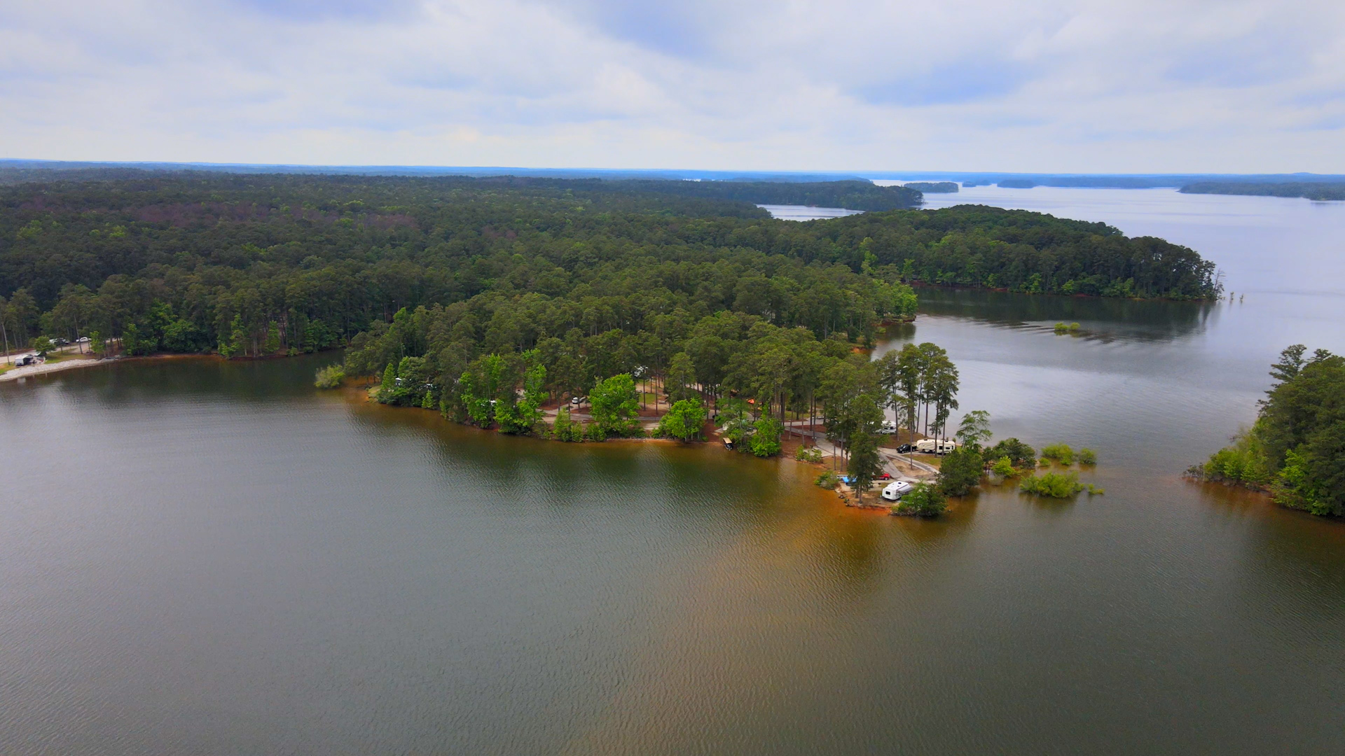 Conoce Mistletoe State Park, uno de los mejores destinos para acampar ...