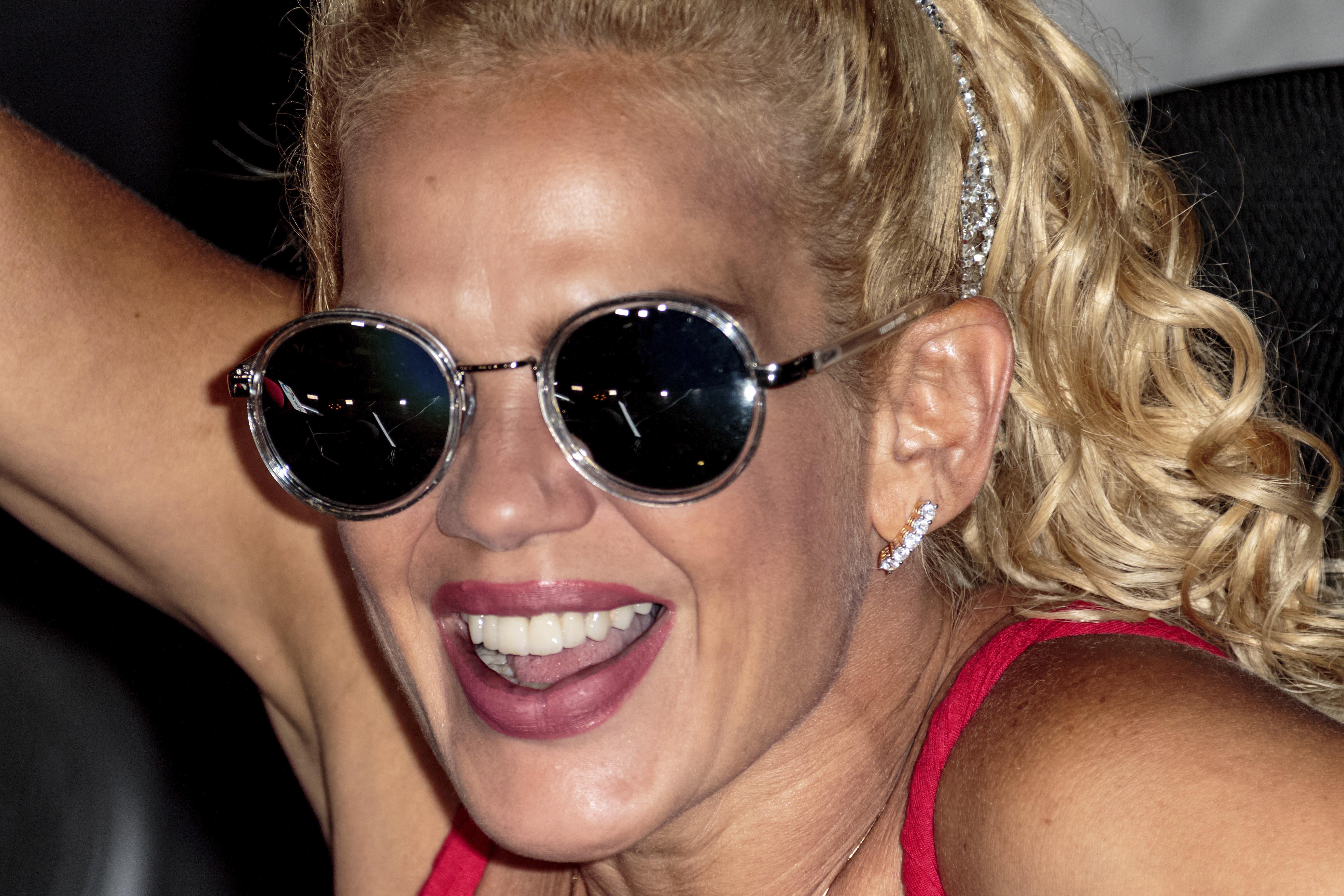 Un grito y un baile: así fue el encuentro entre Niurka Marcos y ‘Lady ...