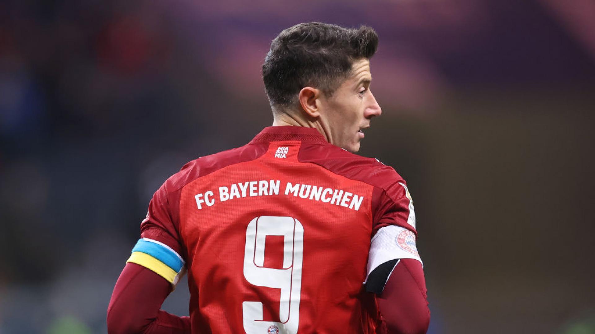 Video: Robert Lewandoski se manifiesta: "No puedo pretender que nada ...