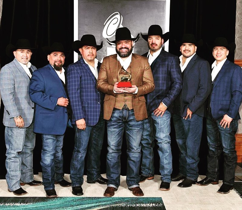 Intocable se une a los conciertos en línea y anuncia su transmisión en ...