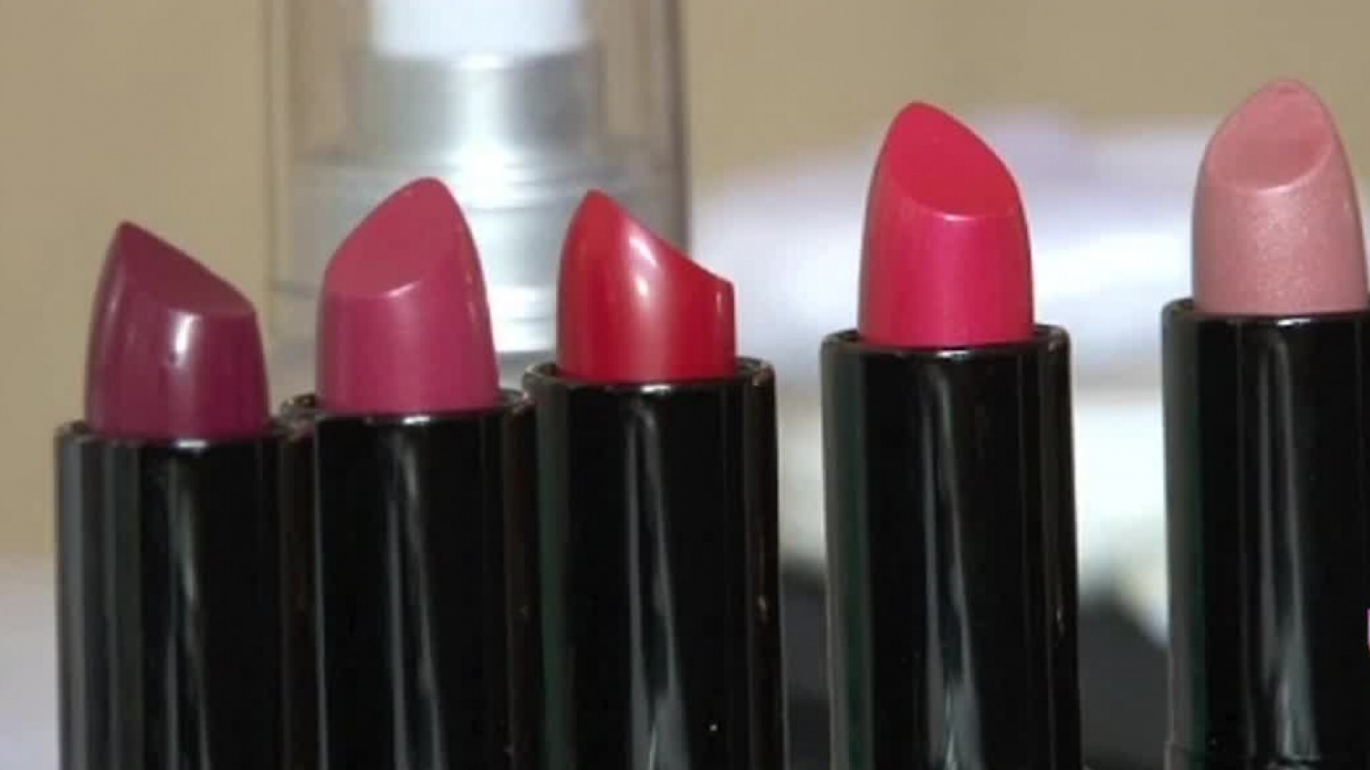 Estos son los colores de labiales que están de moda y los trucos que ...