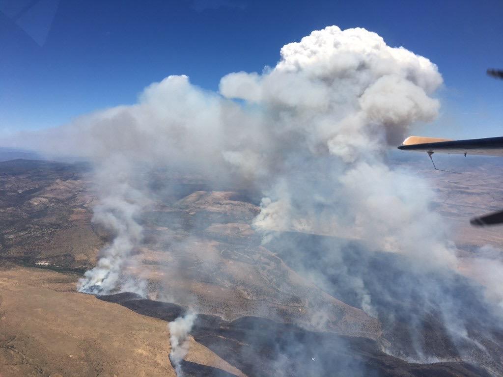 Estos son los siete incendios que bomberos le hacen frente en Arizona ...