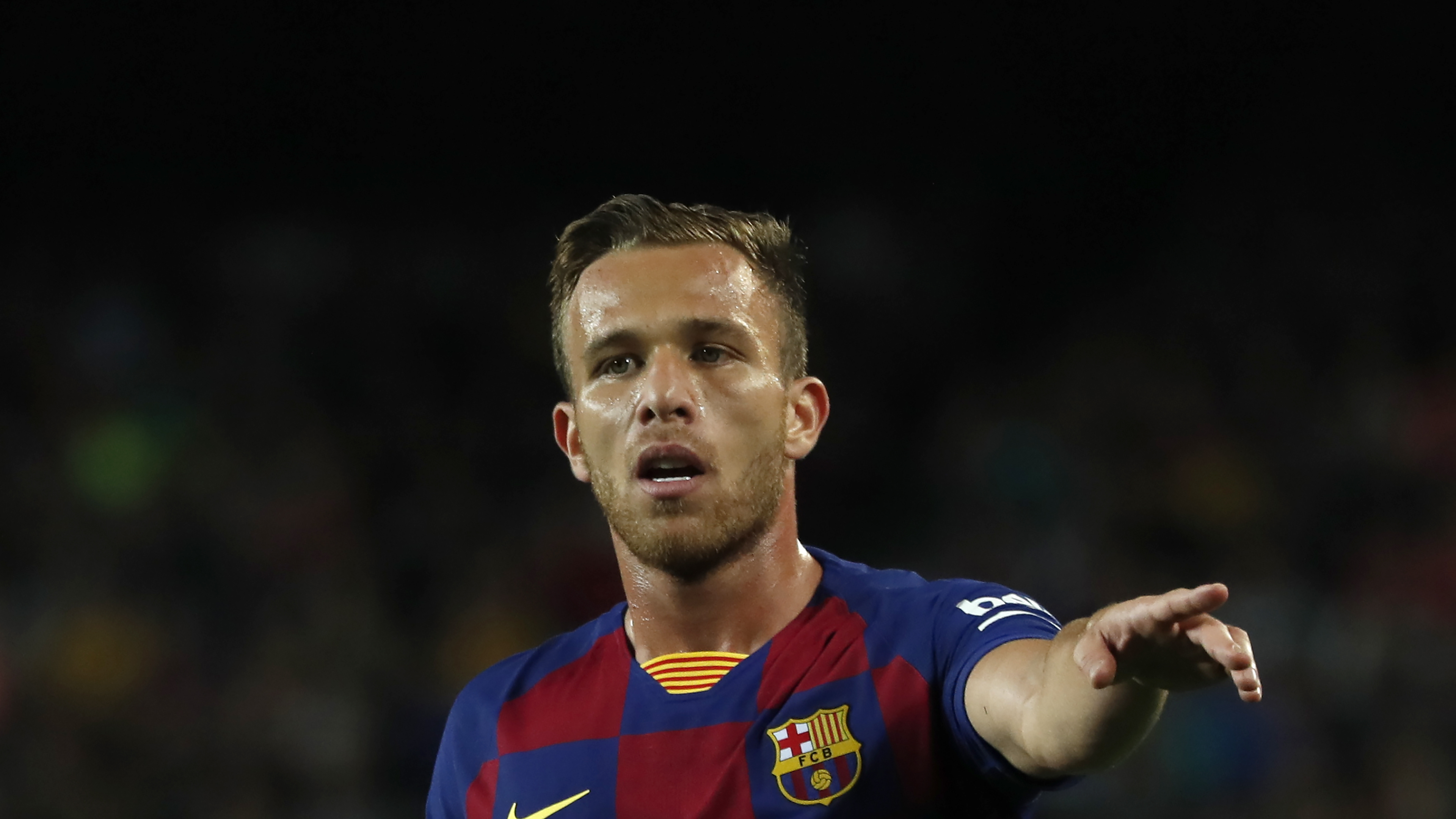 Arthur: "La única opción que me interesa es seguir en el Barça ...