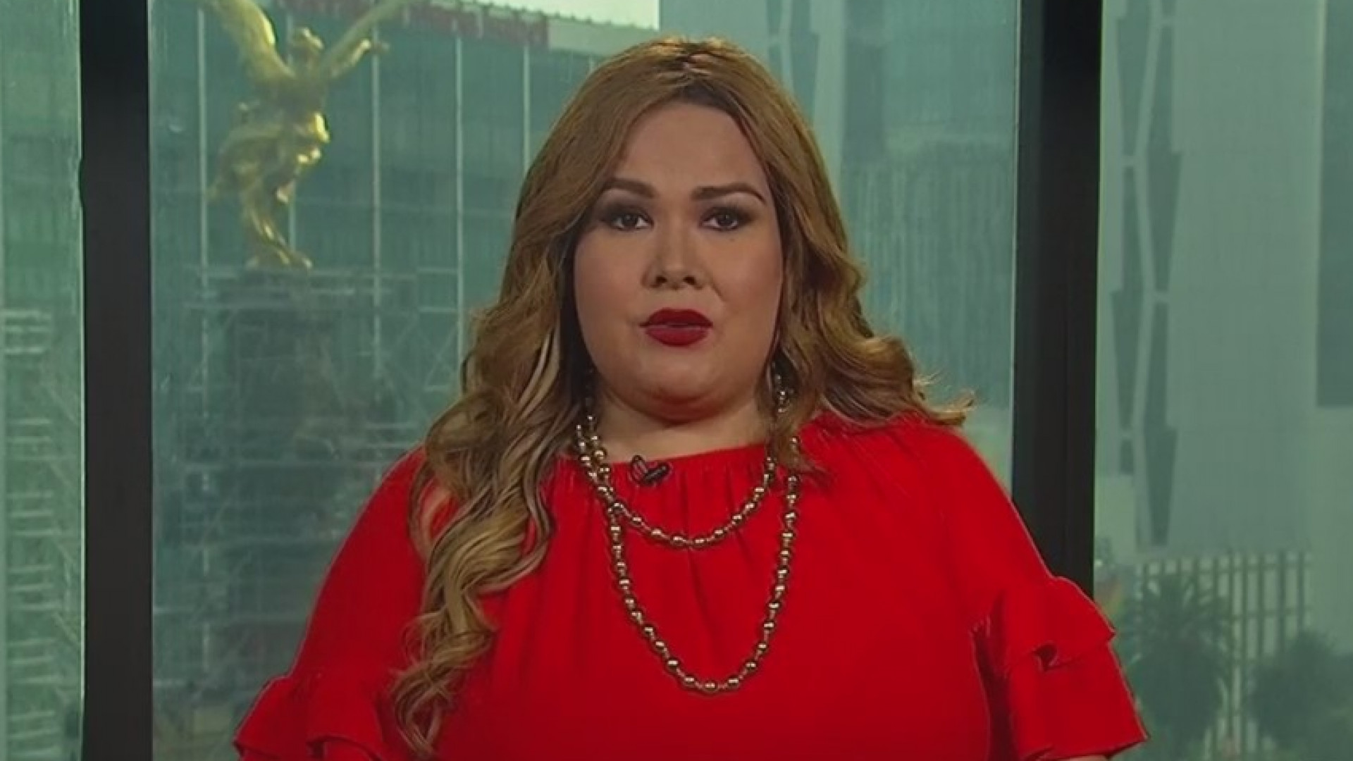 María Fernanda Reyes responde a la polémica por no negar ser periodista ...