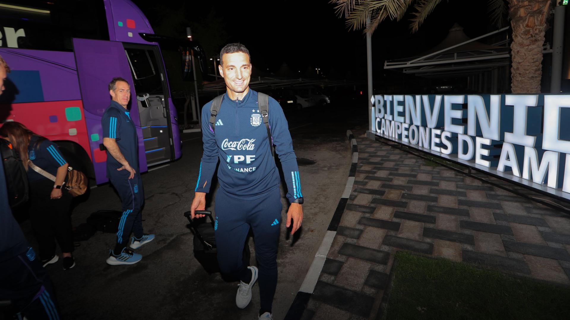 Lionel Scaloni y cuerpo técnico de Argentina ya se encuentran en Qatar ...