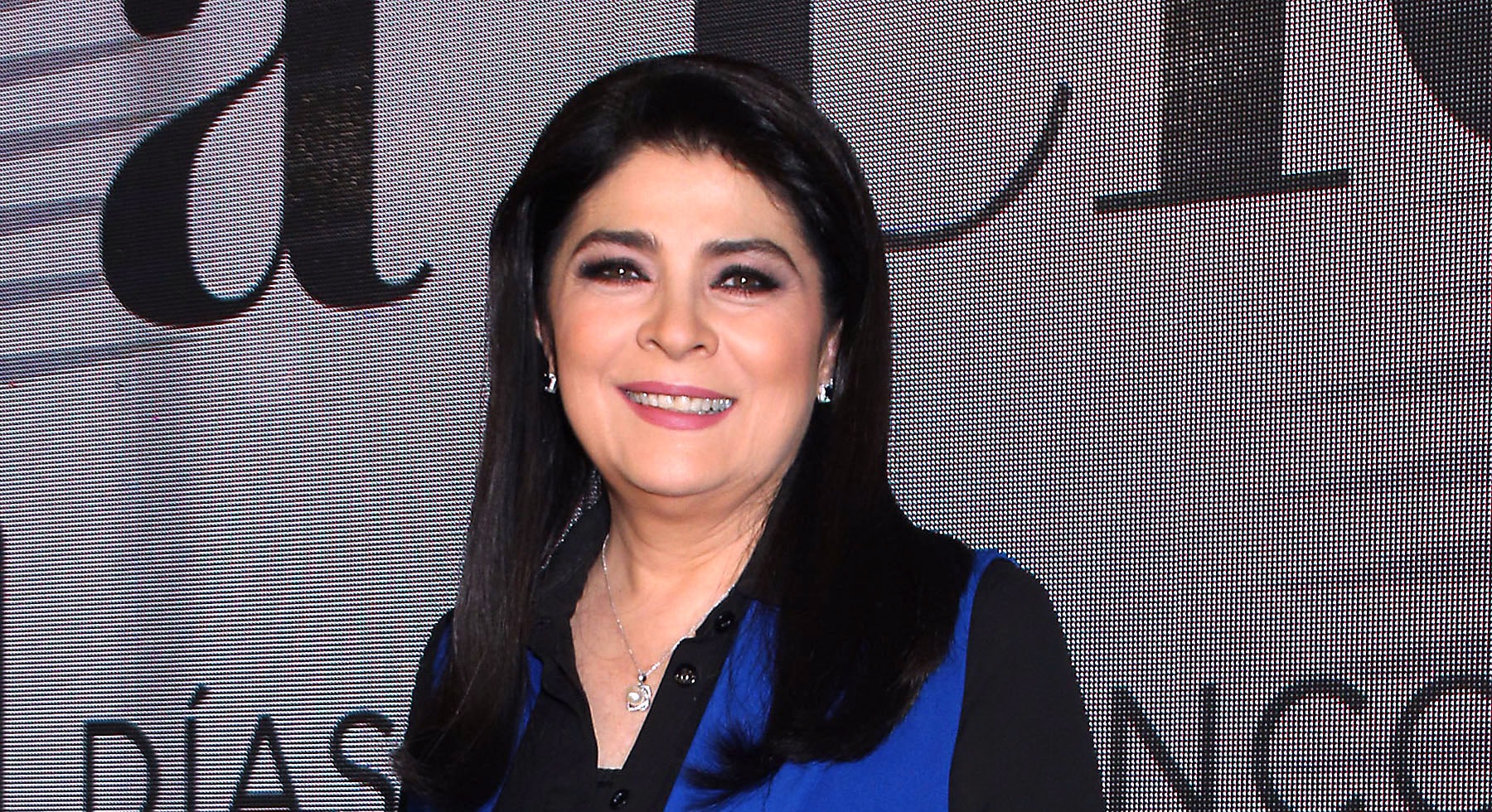 Victoria Ruffo muestra radical cambio de look y presume cabellera con ...