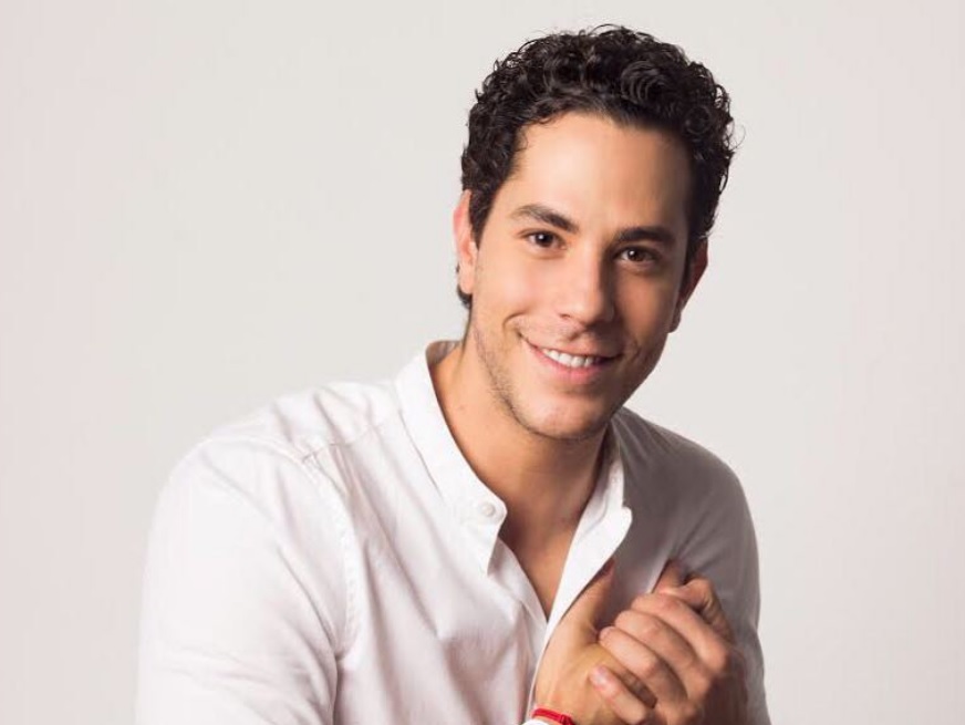 Christian Chávez enamora con crop top morado ¿al estilo de Euphoria? | Shows Estilo de Vida ...