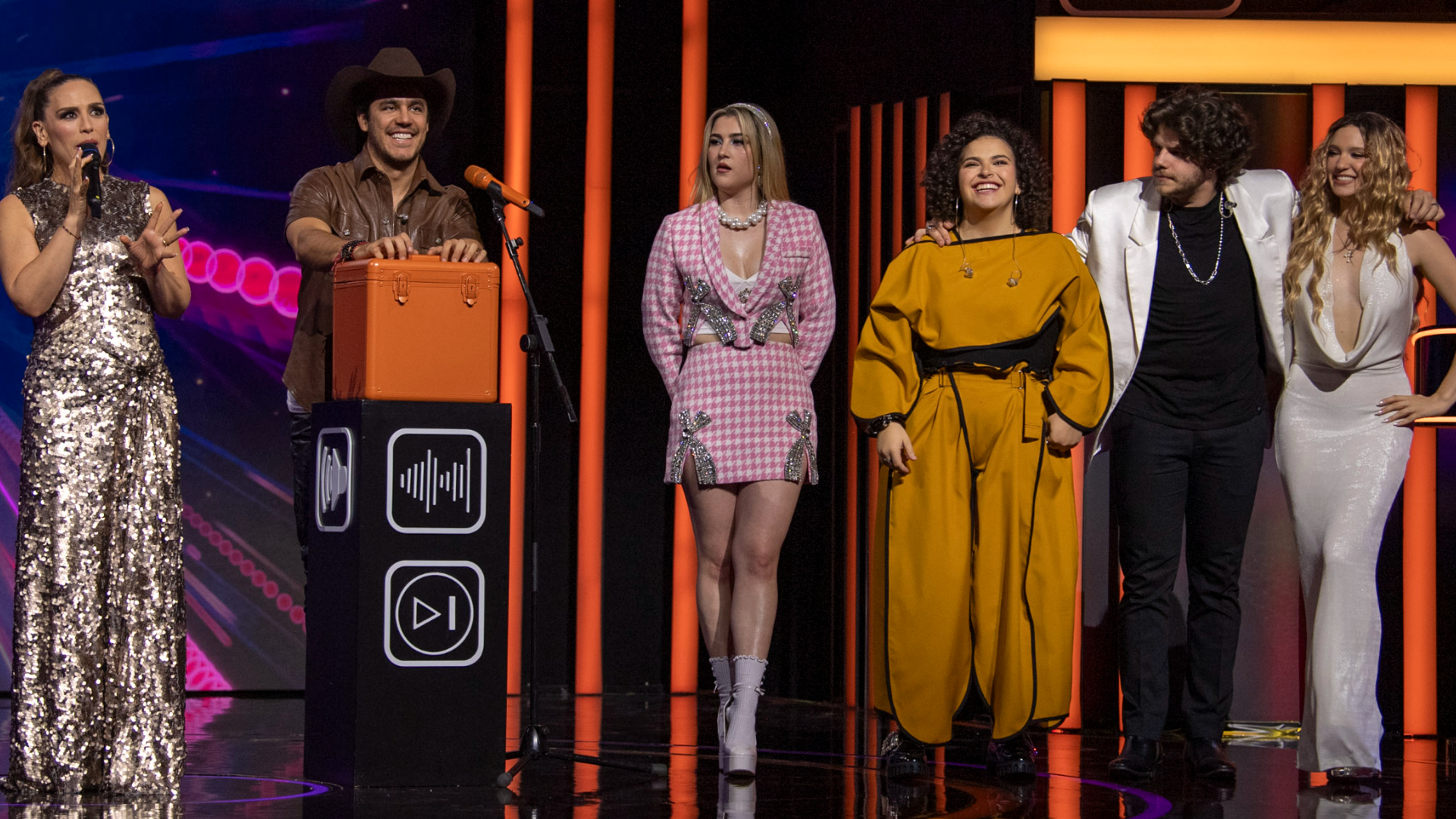 Juego de Voces: ¿Cuáles son las fundaciones que representaron los ...