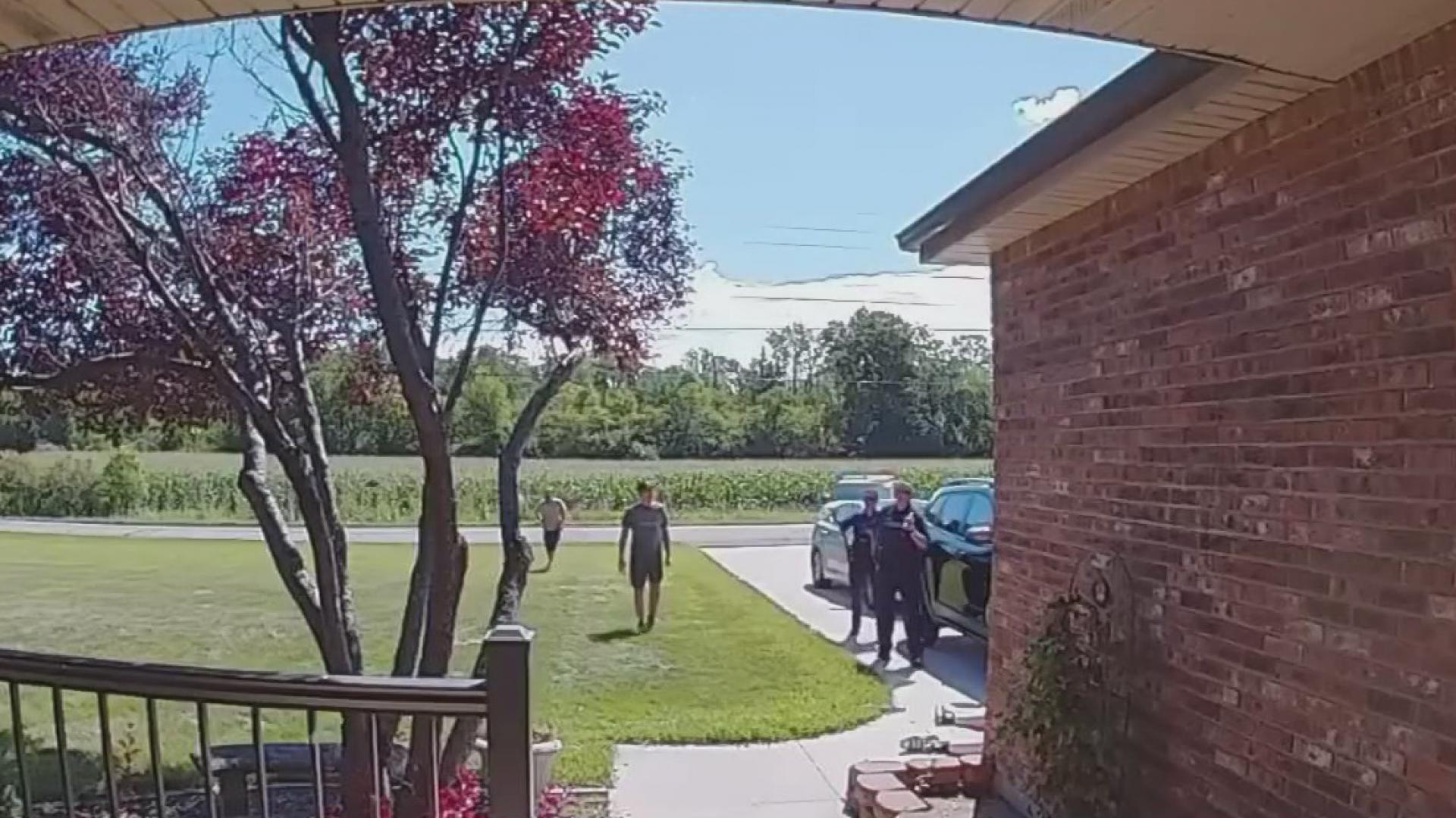 En video quedó captado el momento en que un padre mata de un balazo al ...