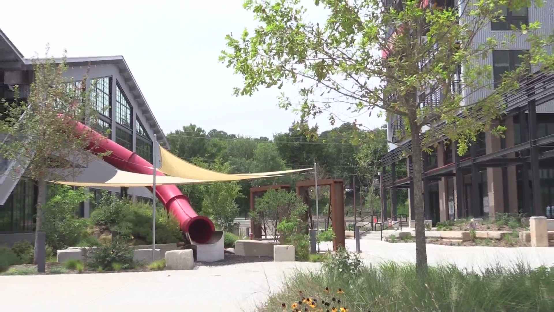 "Raleigh Iron Works" abrió sus puertas | Video | Univision 40 Raleigh ...