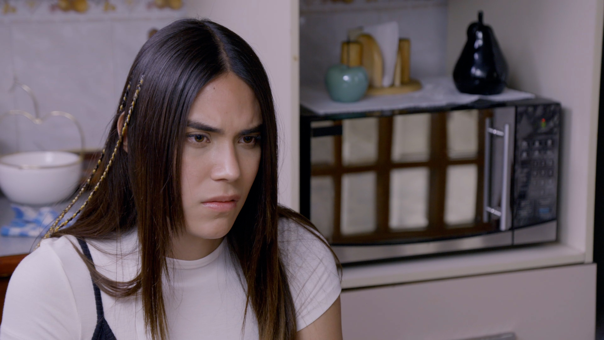 Como dice el dicho: Ximena tendrá que ocultar su verdadera identidad por presión de su tía ...