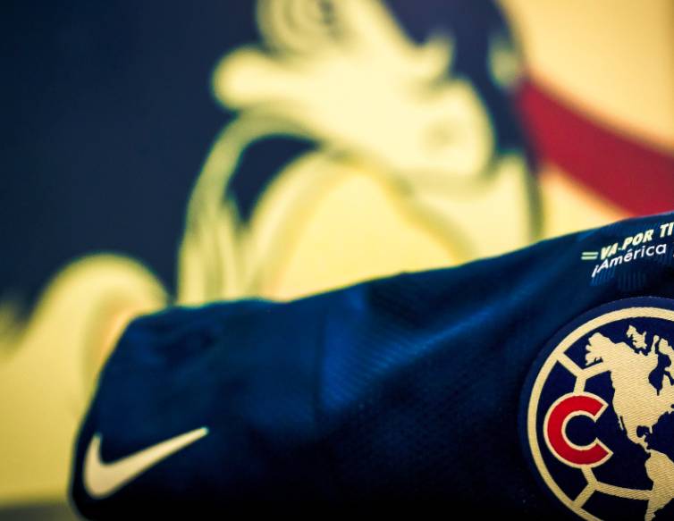 América homenajea al ‘Loco’ Valdés en su playera | Deportes Liga MX ...