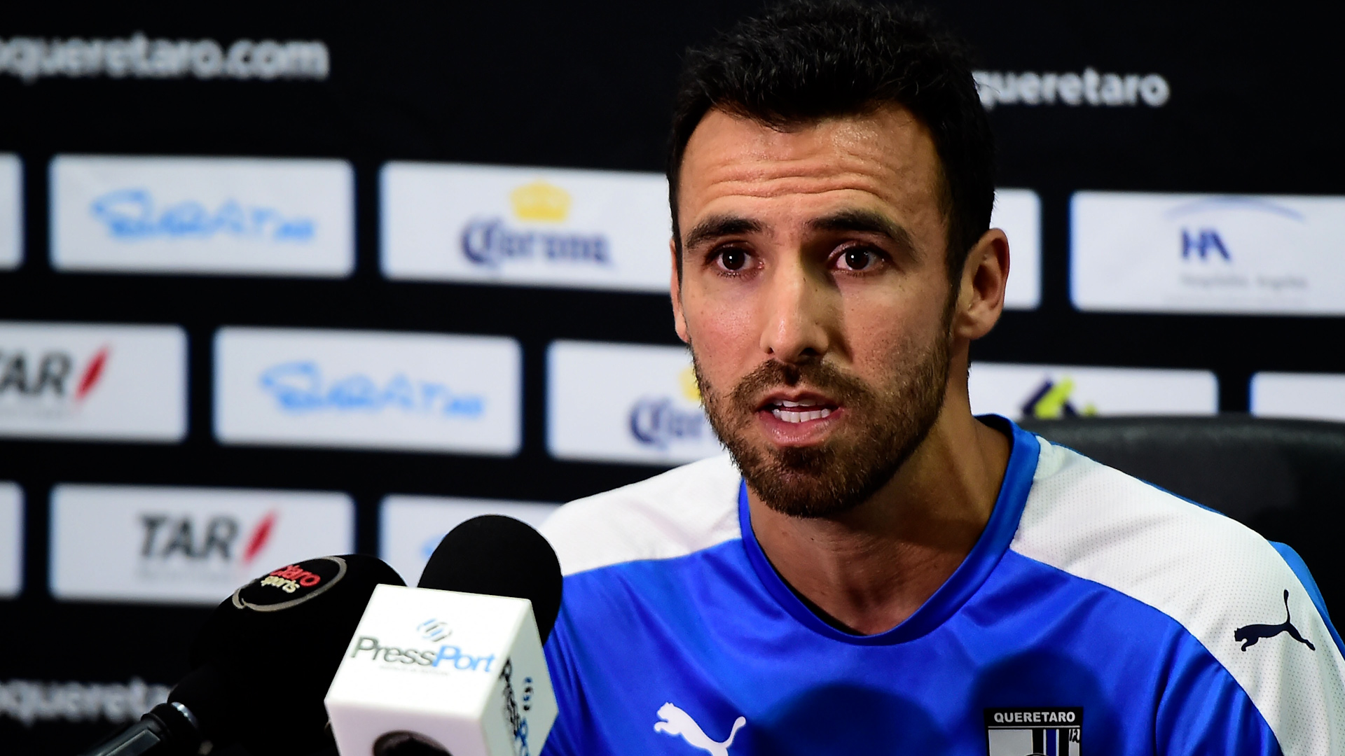 Jonathan Bornstein firma con CDS Vida de La Ceiba y jugará en Honduras ...