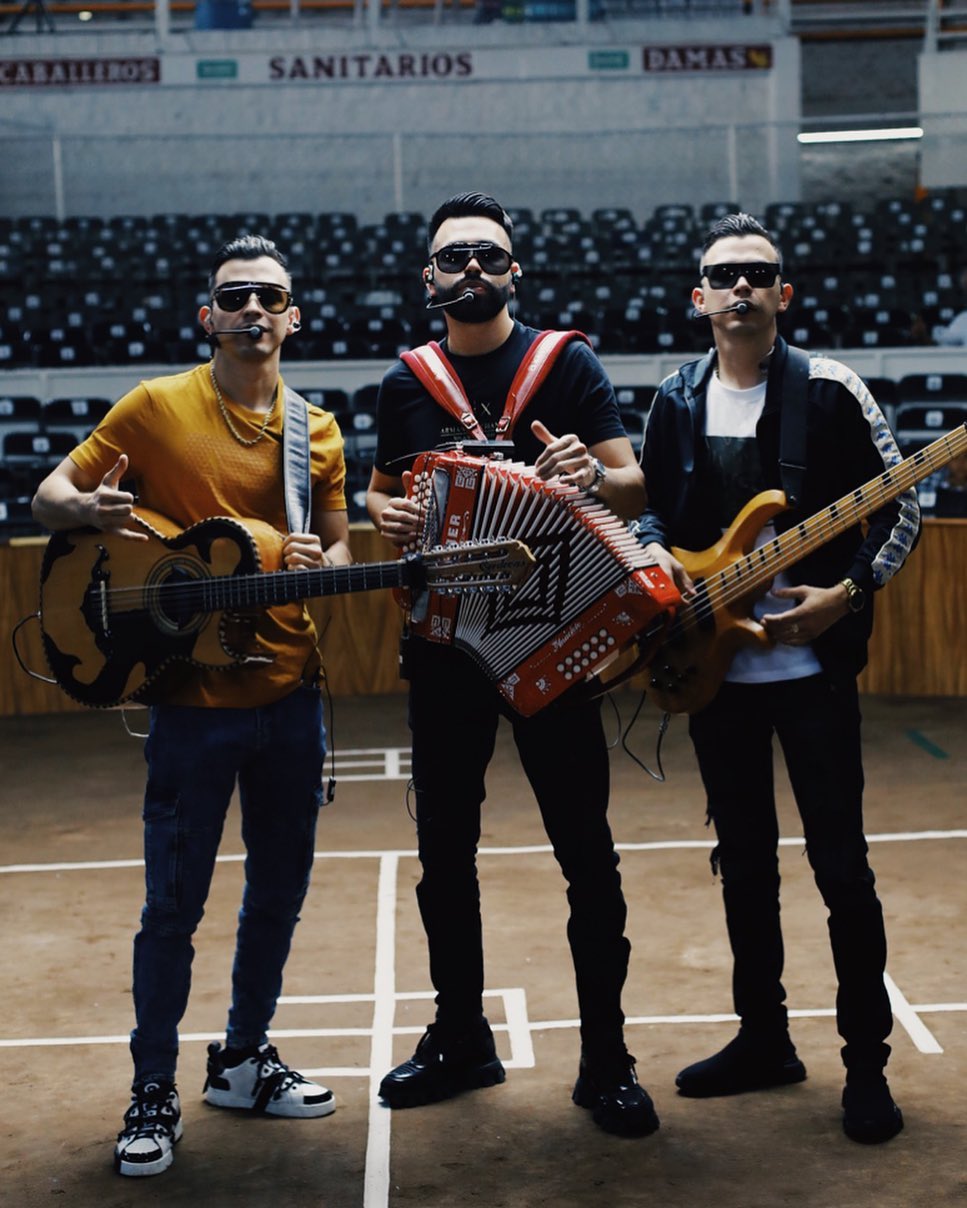 Hermano de Carlos Parra le da el último adiós con triste mensaje ...