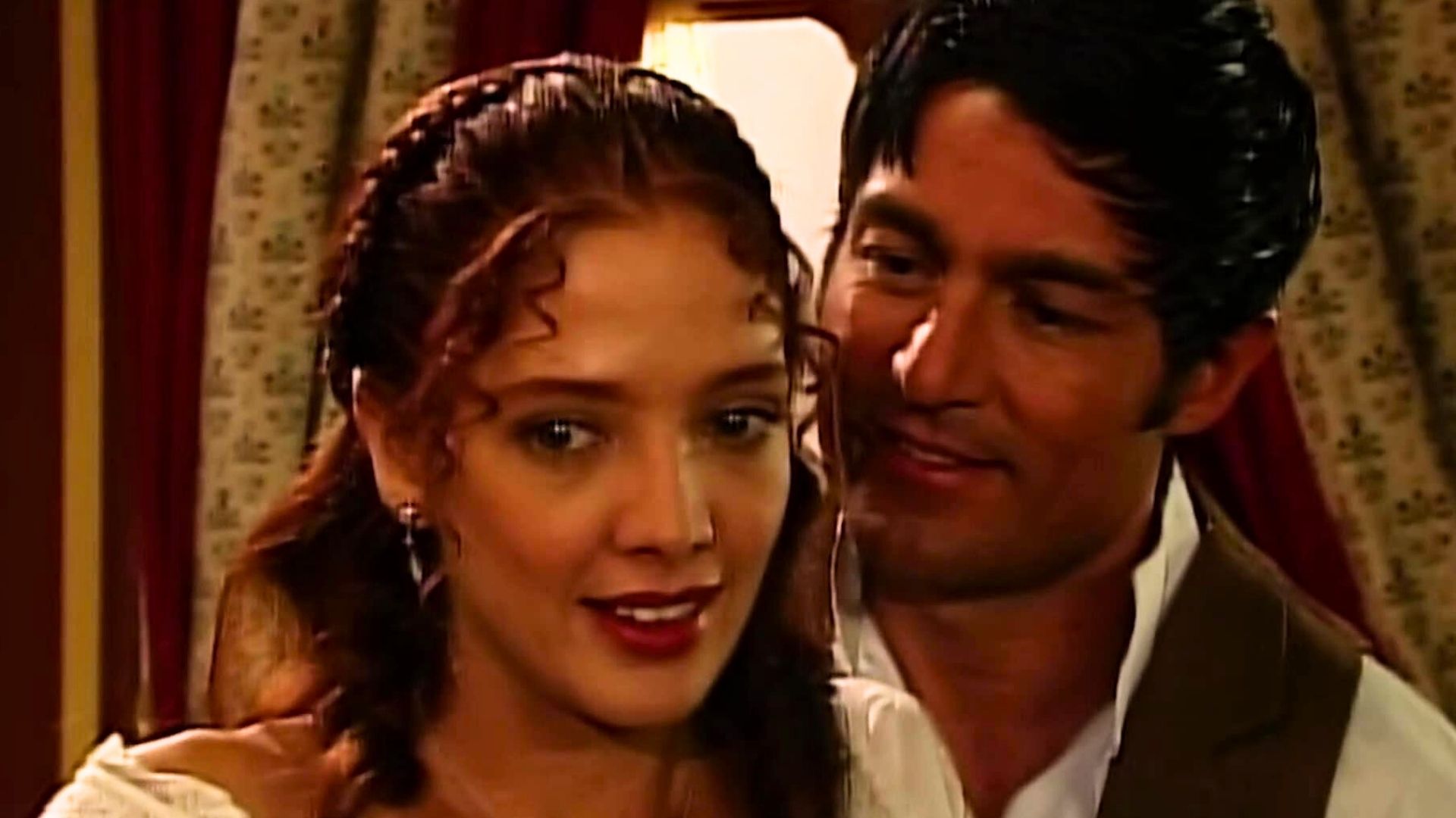 Matilde contempla tener un hijo con Manuel | UNIMÁS | Univision