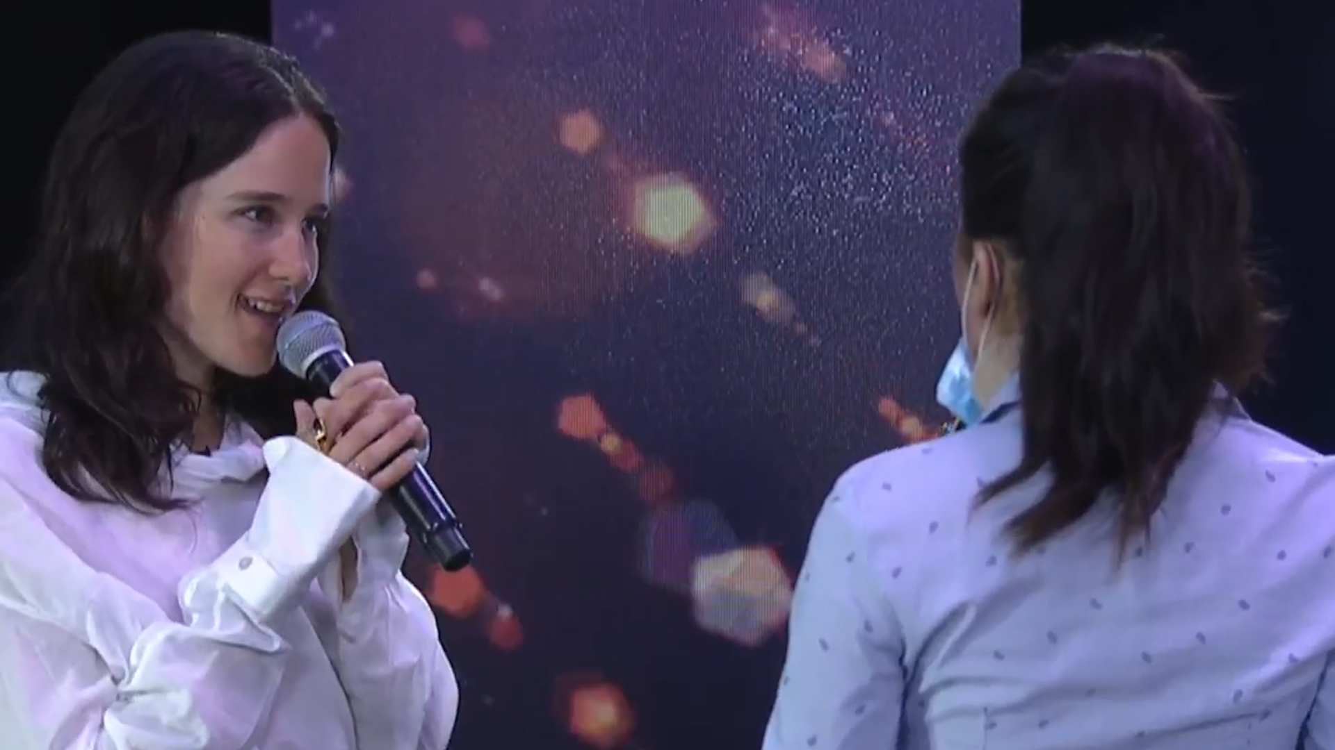 Ximena Sariñana cantó ‘Llorona’ junto a la saxofonista que fue víctima ...