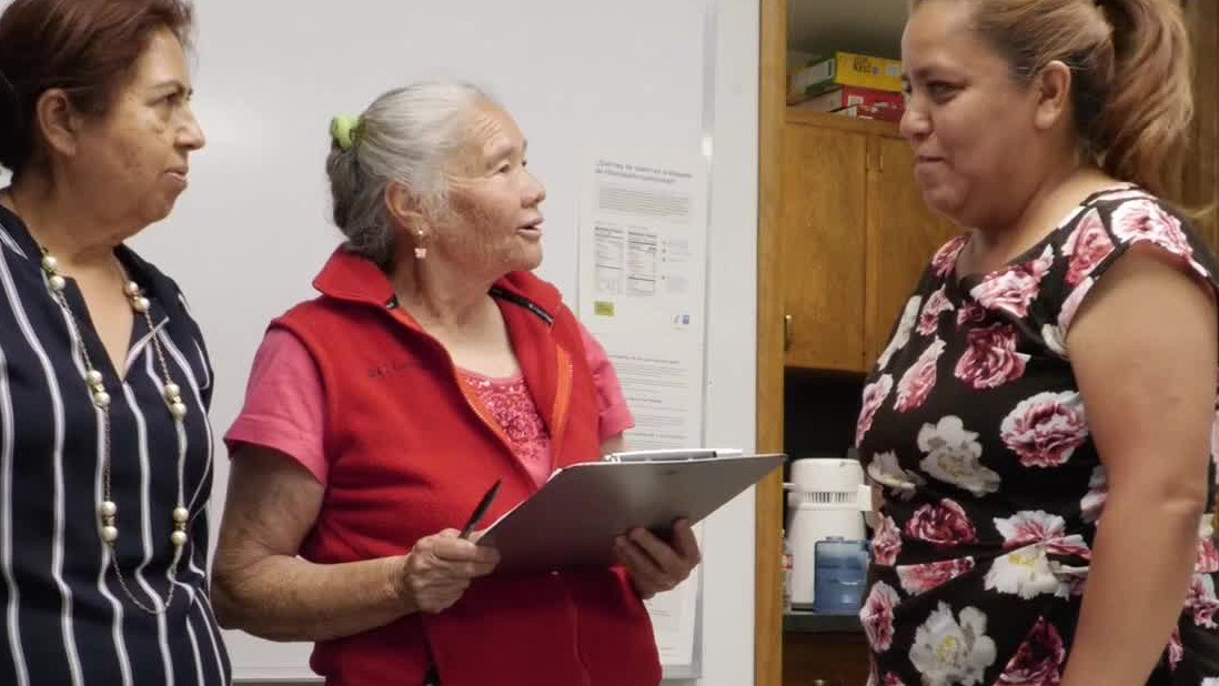 Ella es Ramona Velásquez: el Ángel del 32 | Video | Univision Salt Lake ...