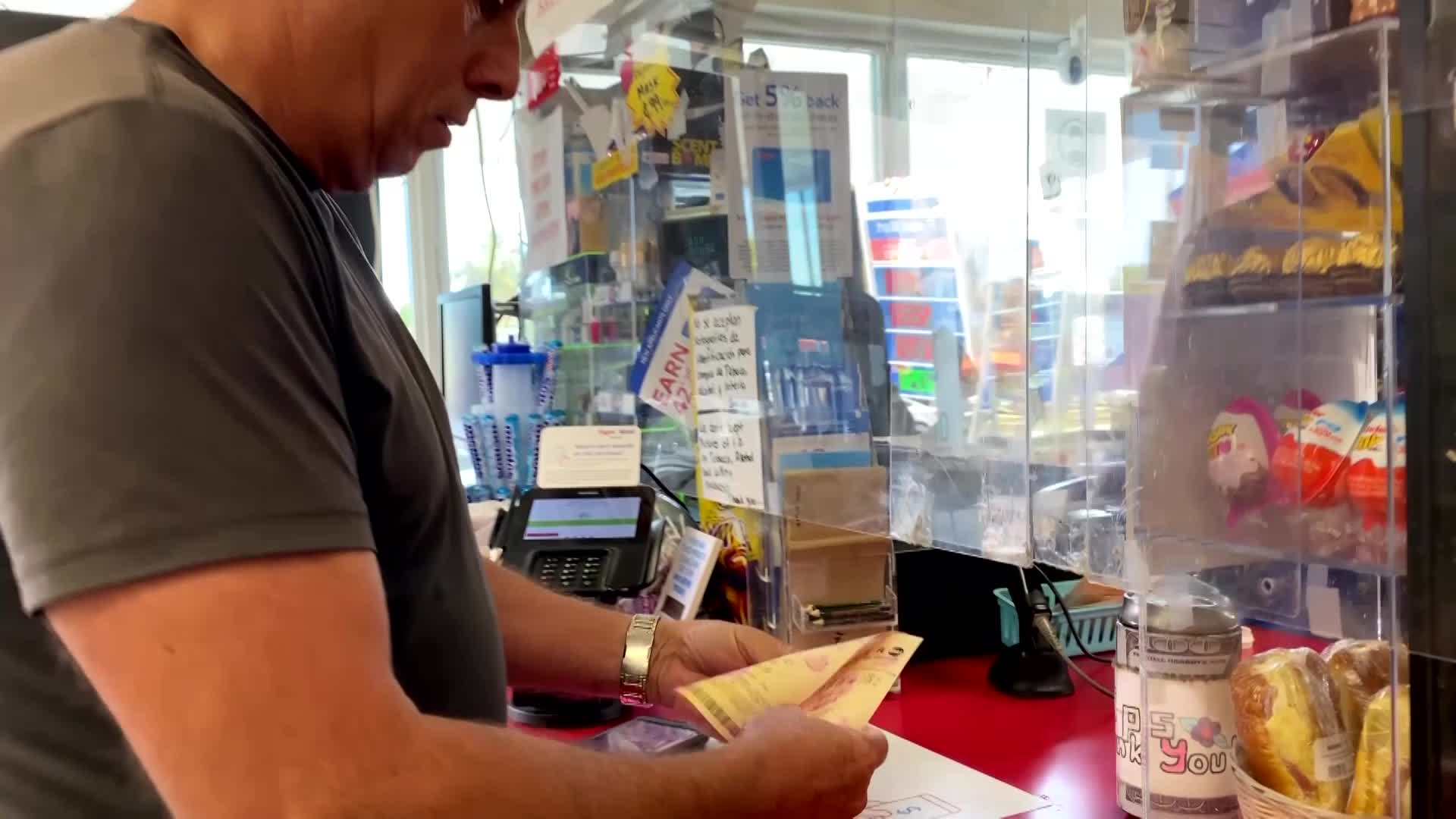 No hubo ganador del Powerball: el premio del lunes aumenta a 1,000 ...