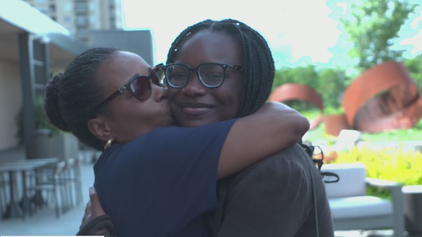 La emotiva ceremonia de entrega de becas Liga de Campeones 2024. | Tu ...