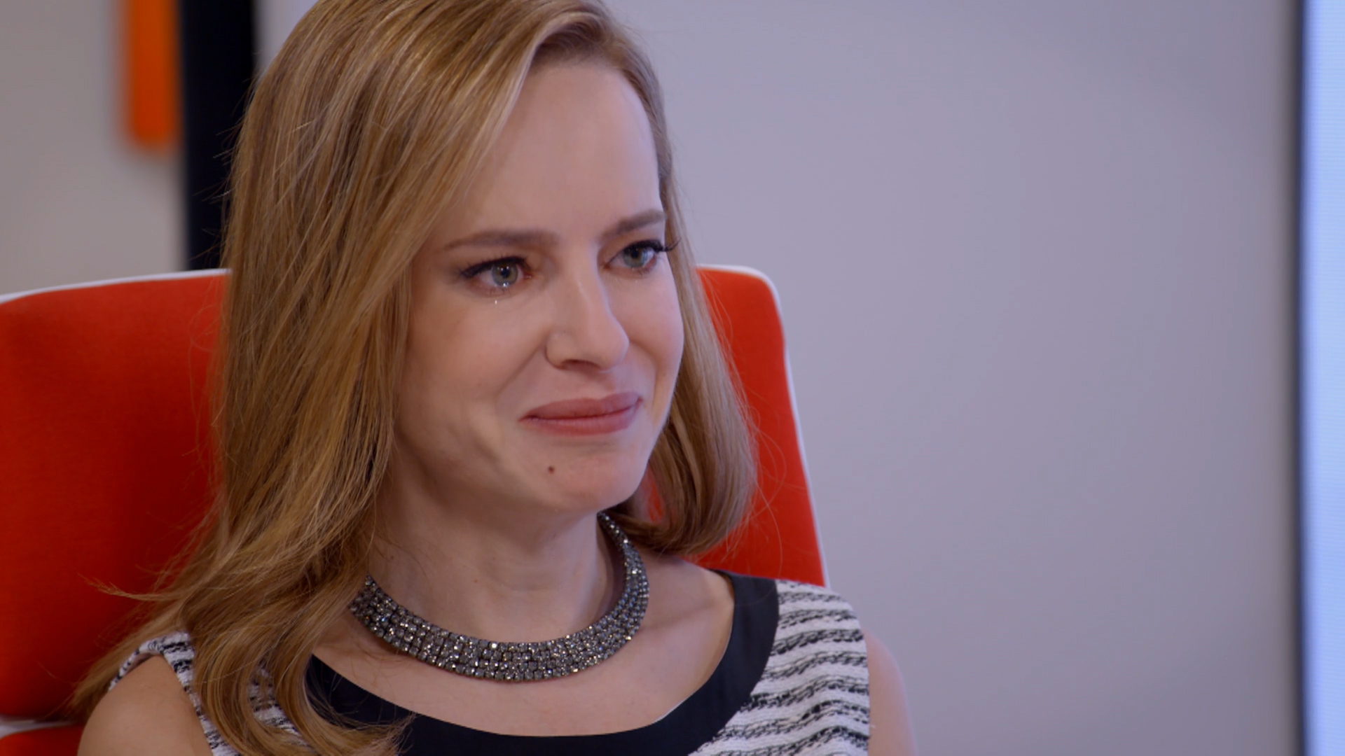 En fotos: Violeta abre su corazón y cuenta toda la verdad en 'Qué le ...