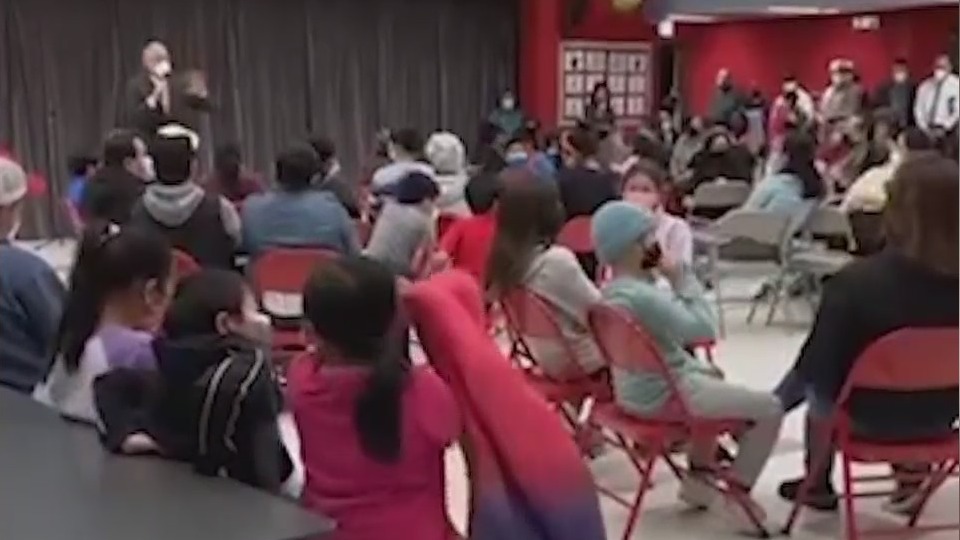 Distrito escolar Evergreen deja con más preguntas que respuestas a ...