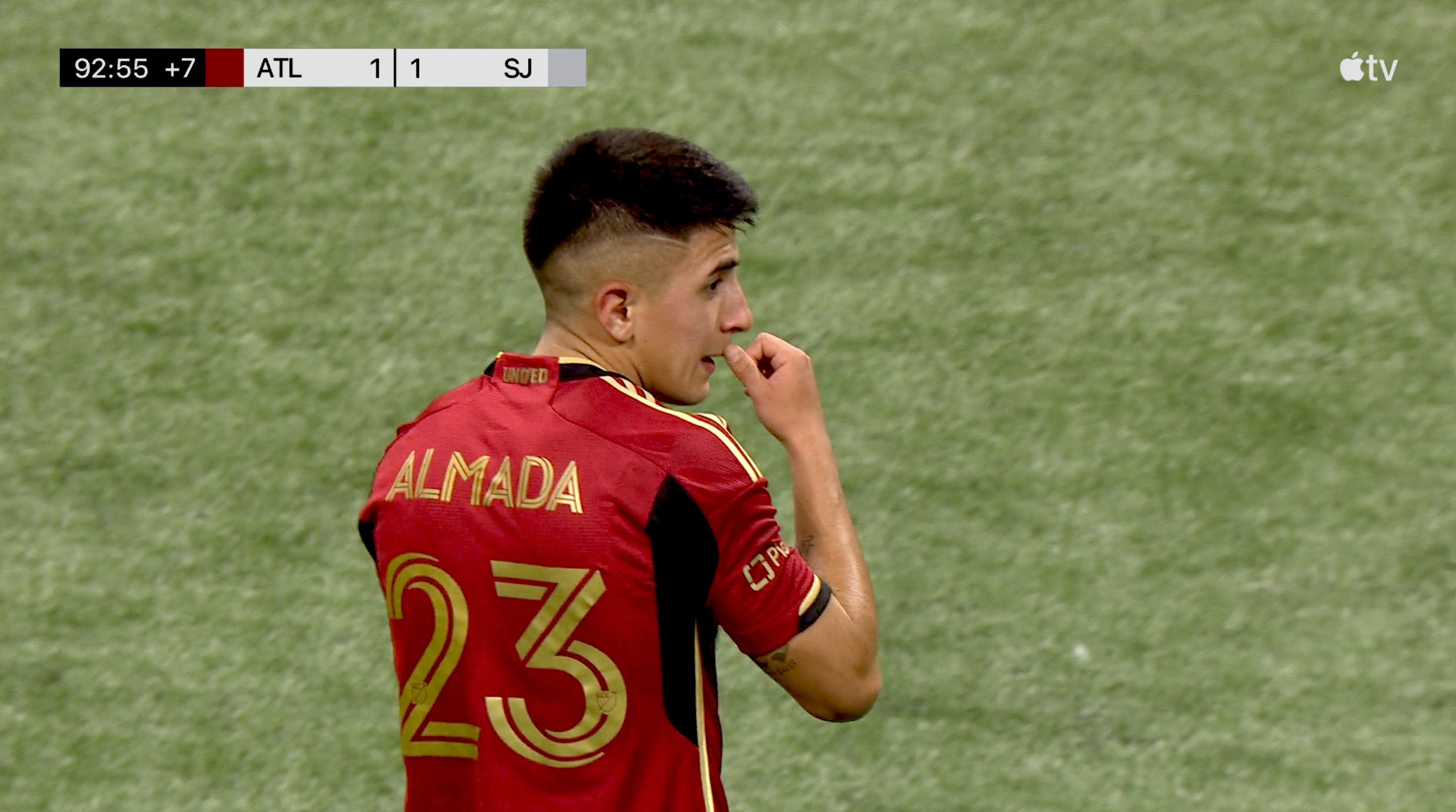 ¡Golazo de talla mundial! Thiago Almada pone el 1-1 al minuto 93 ...