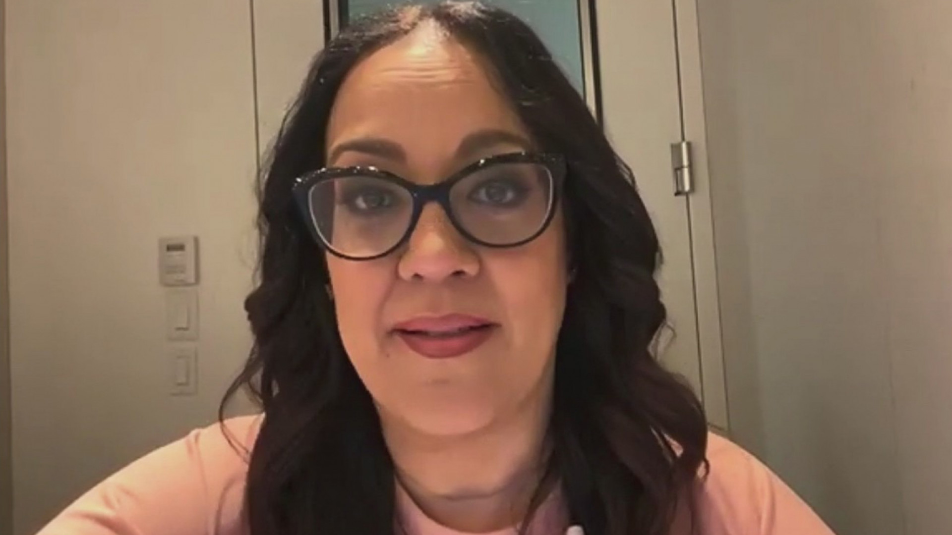 Esta es la historia de una periodista de Univision que le ganó la ...