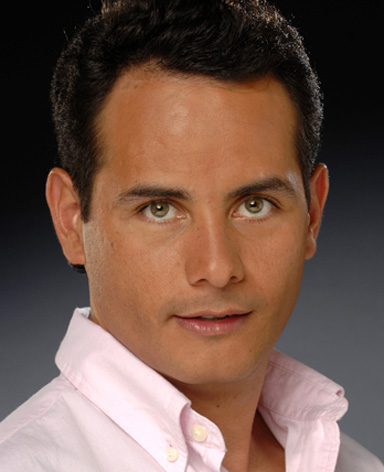 Emmanuel Lira | Las Estrellas Home Egresados | Las Estrellas