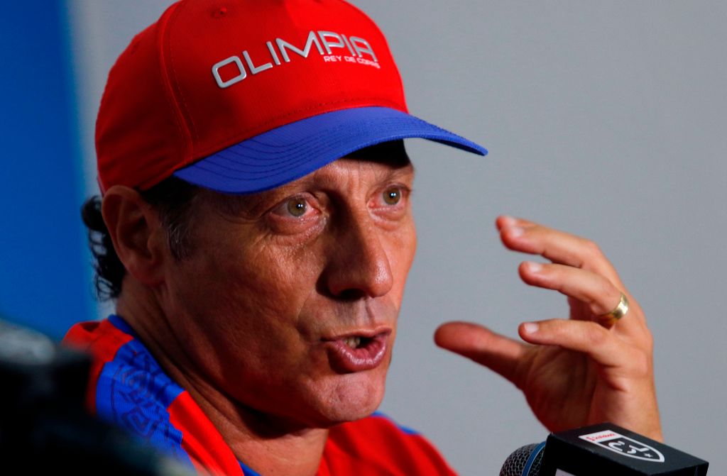 Pedro Troglio asegura que el Olimpia jugará ante Atlas con prudencia y ...