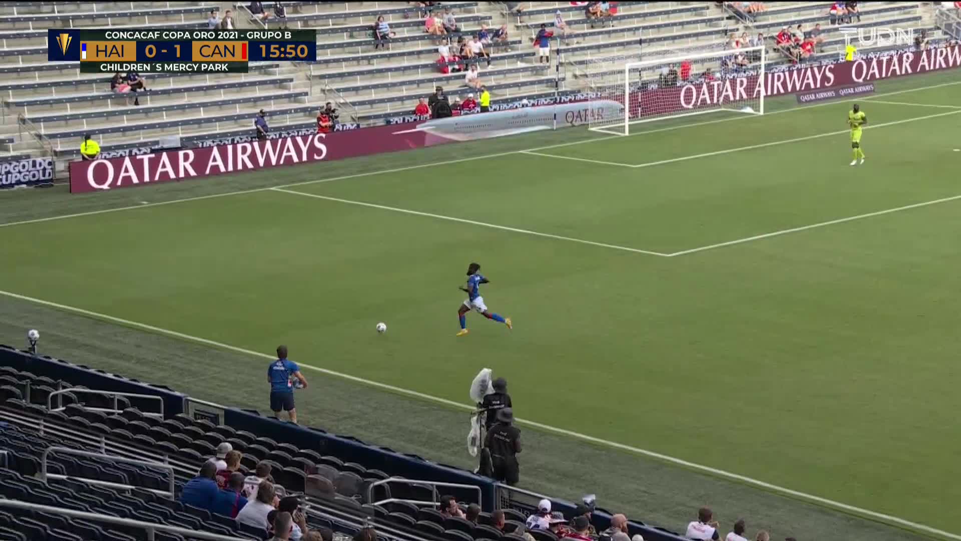 ¡TIRO ATAJADO! disparo por Leverton Pierre. | Deportes Copa Oro | TUDN ...