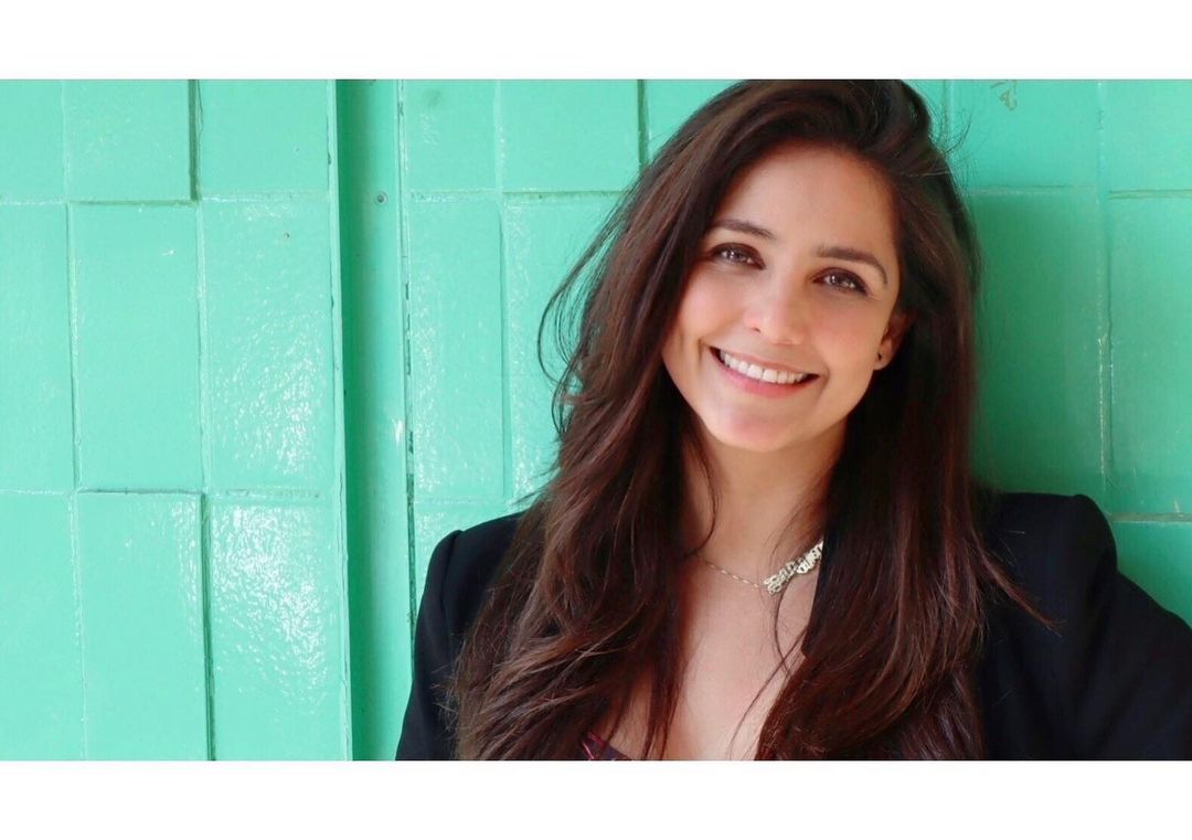 Conoce a la actriz que le dio vida a nuestra "Morenita" en 'La Rosa de ...