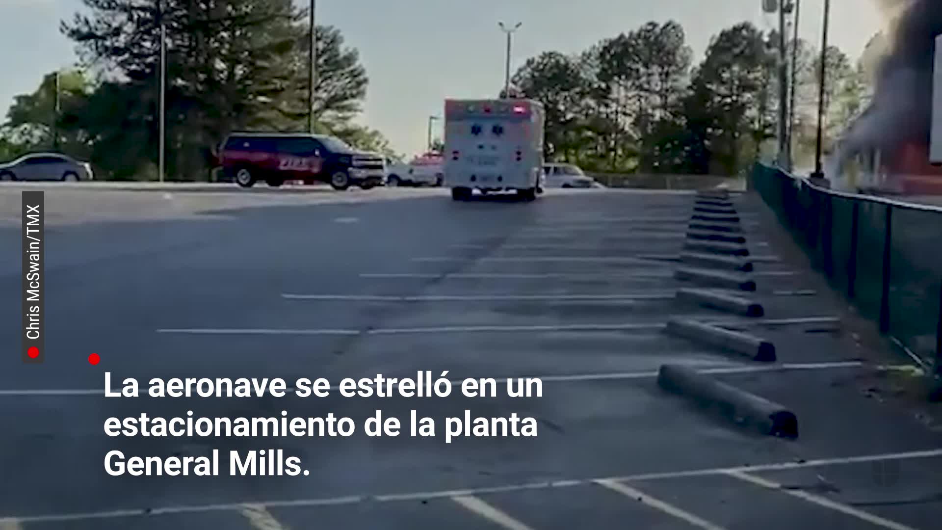 Avioneta se estrella en una fábrica en Covington dejando a sus dos pasajeros a bordo muertos ...