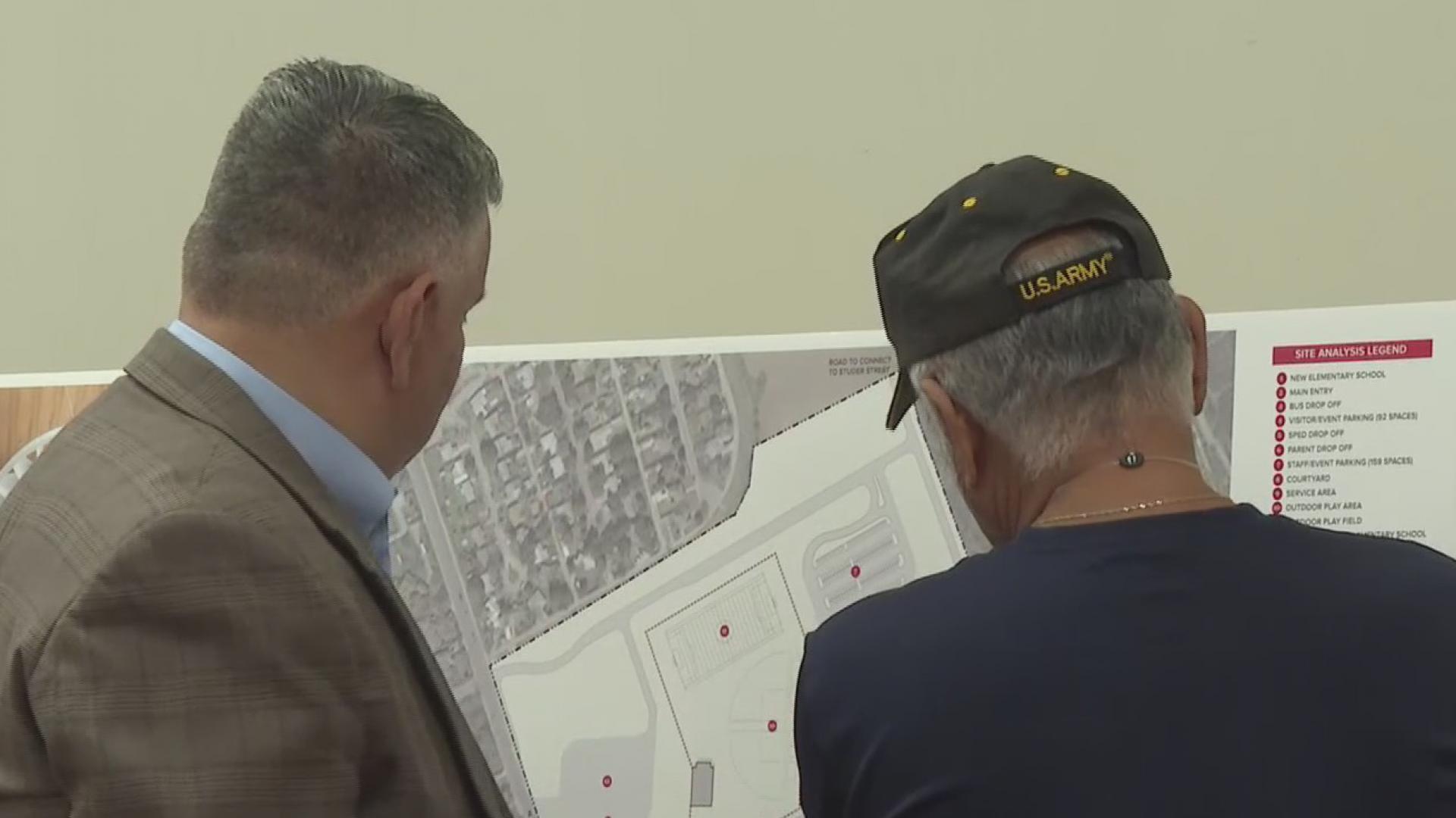 Revelan concepto de escuela en Uvalde que sustituirá a la primaria Robb donde ocurrió el mortal ...