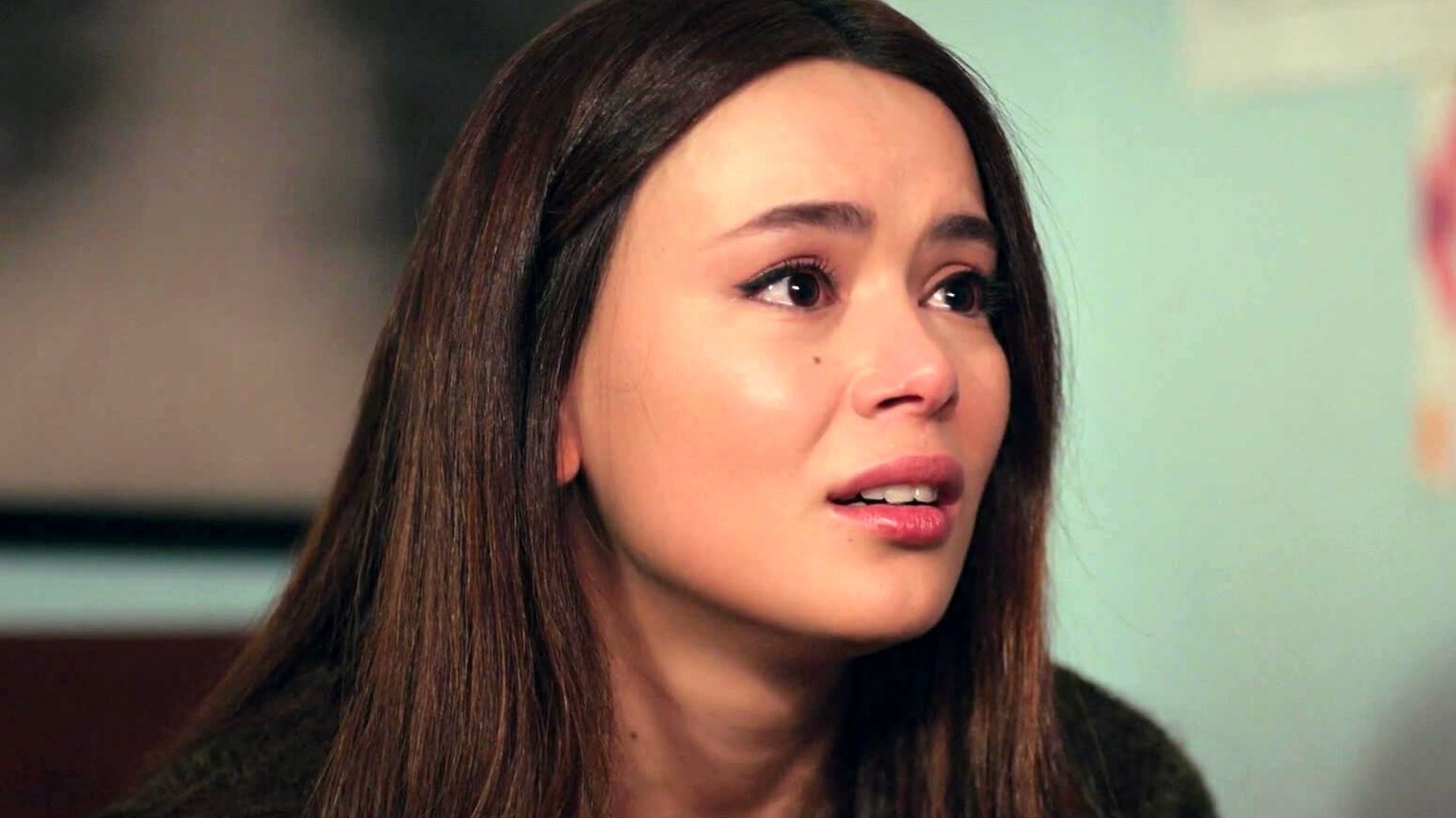 Şirin le confiesa a Enver que nunca podrá amar a Bahar como a una ...