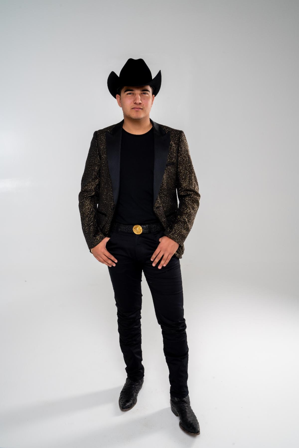 Ulices Chaidez se pone romántico con el estreno de 'Qué Bonito' | Shows ...