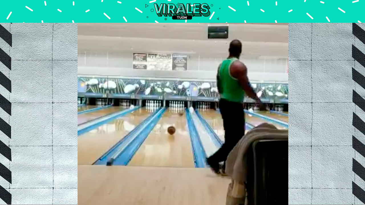 ¡Está loco! La mejor doble chuza de la historia | Deportes Más Deportes ...