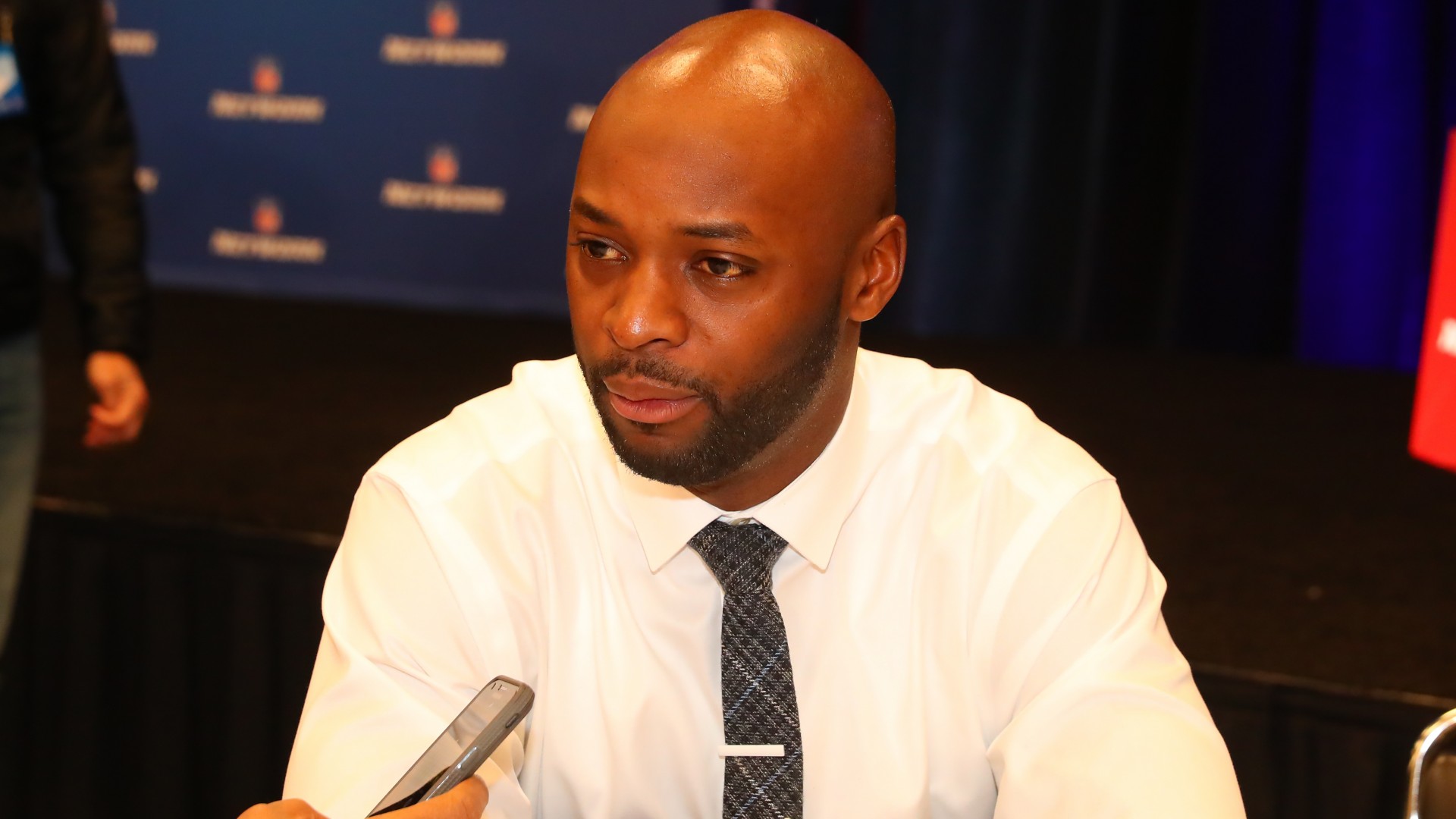Reggie Wayne advierte: “Cuidado con los receptores de los Rams, son muy ...