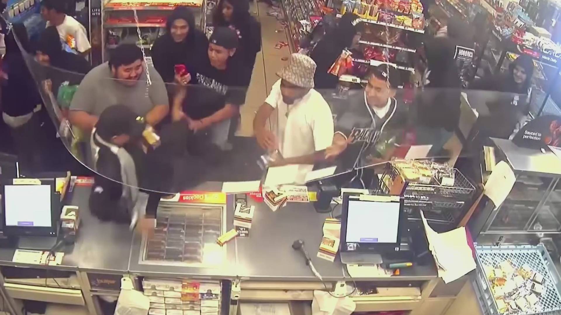 ¿Qué consecuencias enfrenta un menor al ser detenido robando en grupo ...