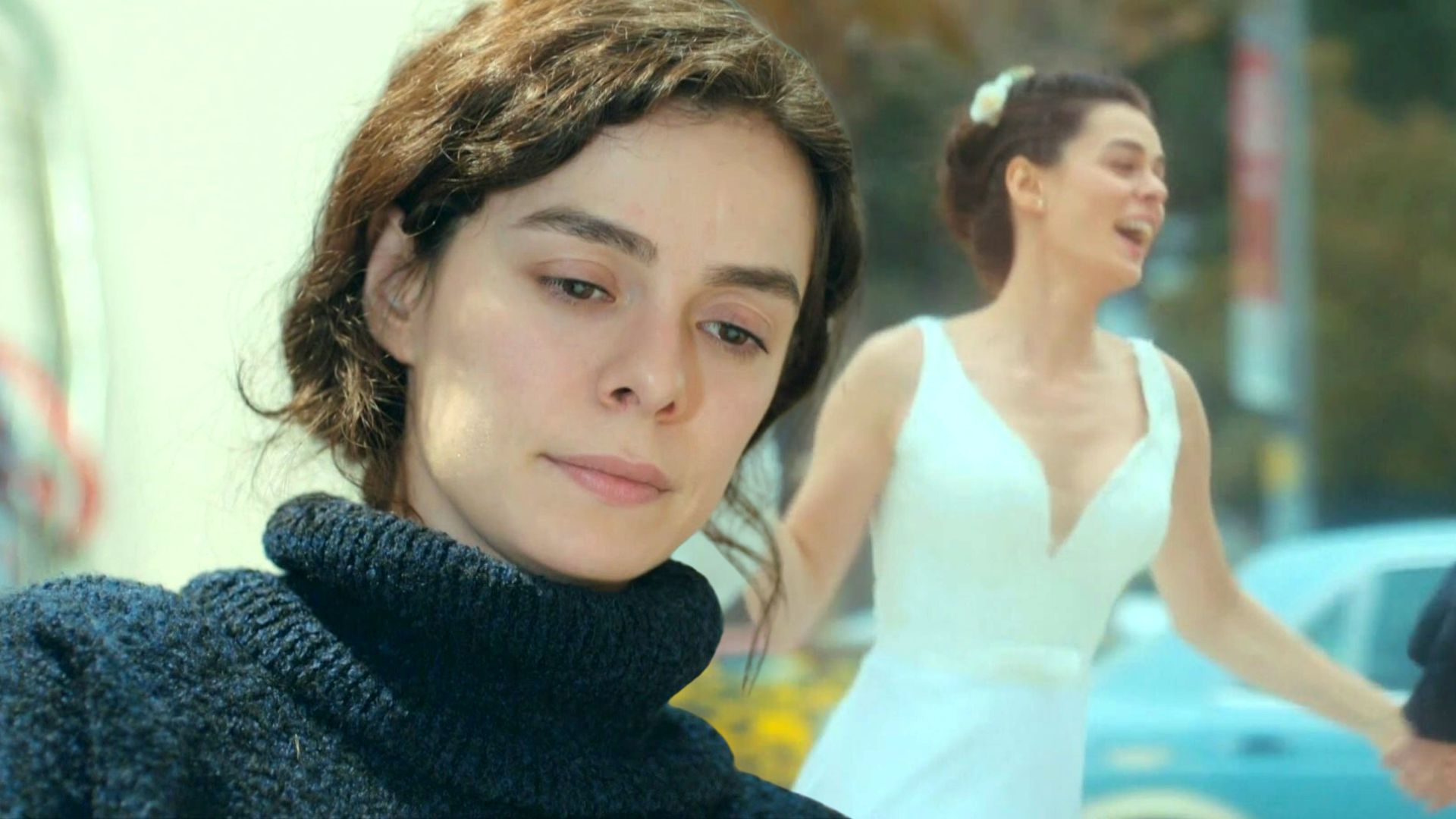 ¡Adiós a los recuerdos! Bahar corta su vestido de novia por amor a sus hijos | Novelas Mujer ...