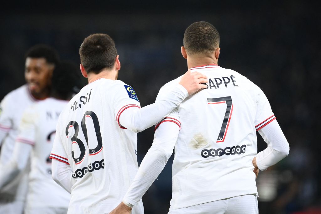 Stade Rennais no logra aguantar el poderío del PSG y caen en los ...