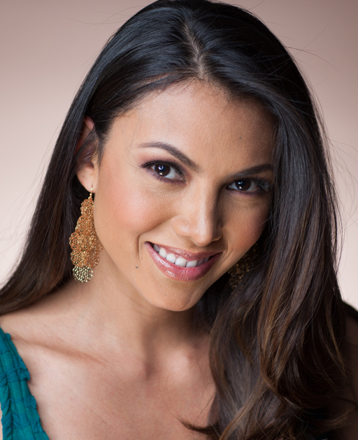 Ivon Ponce | Las Estrellas Home Egresados | Las Estrellas