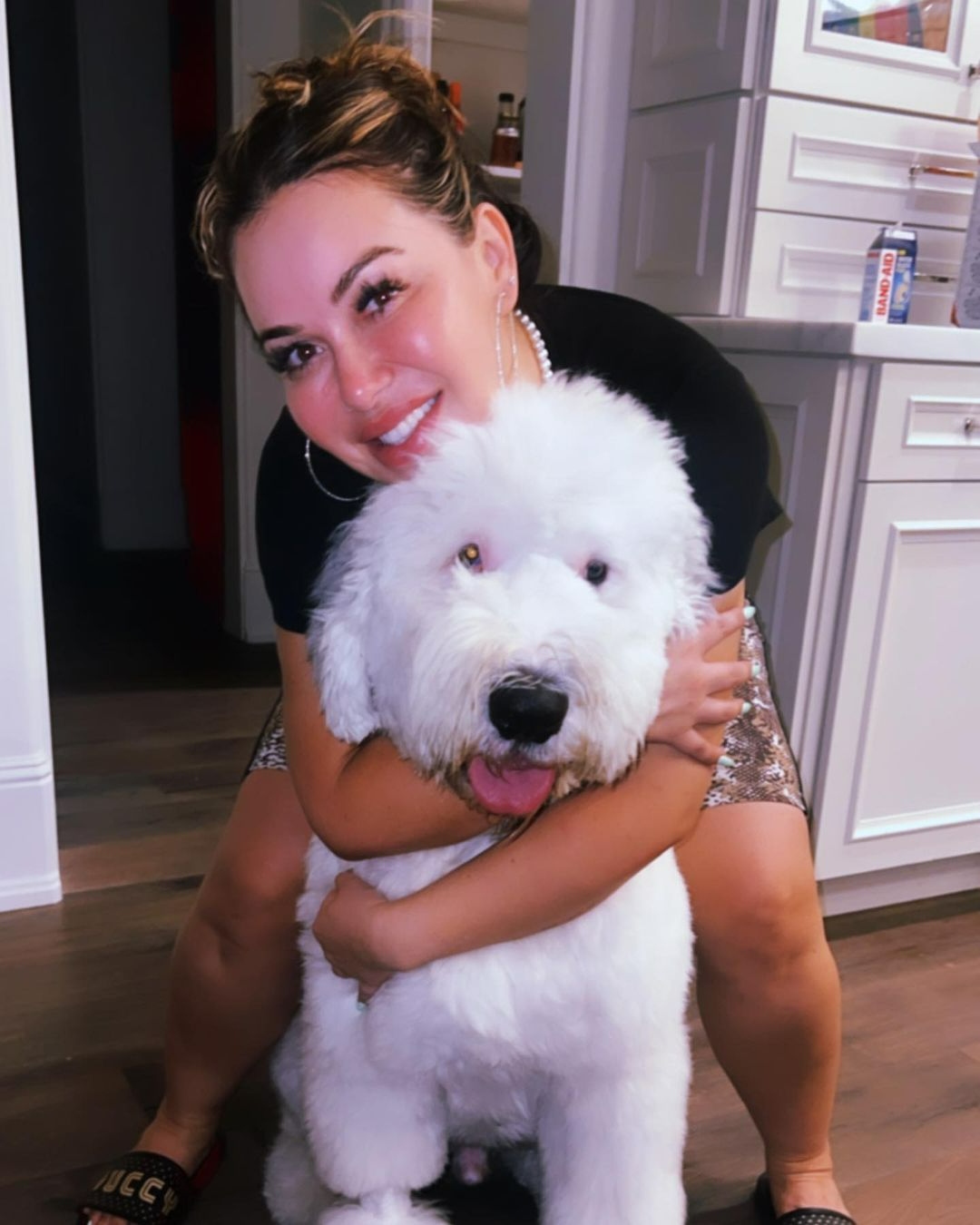 Chiquis Rivera: conoce a 'Pancho Marín', su adorable y gigante perro ...