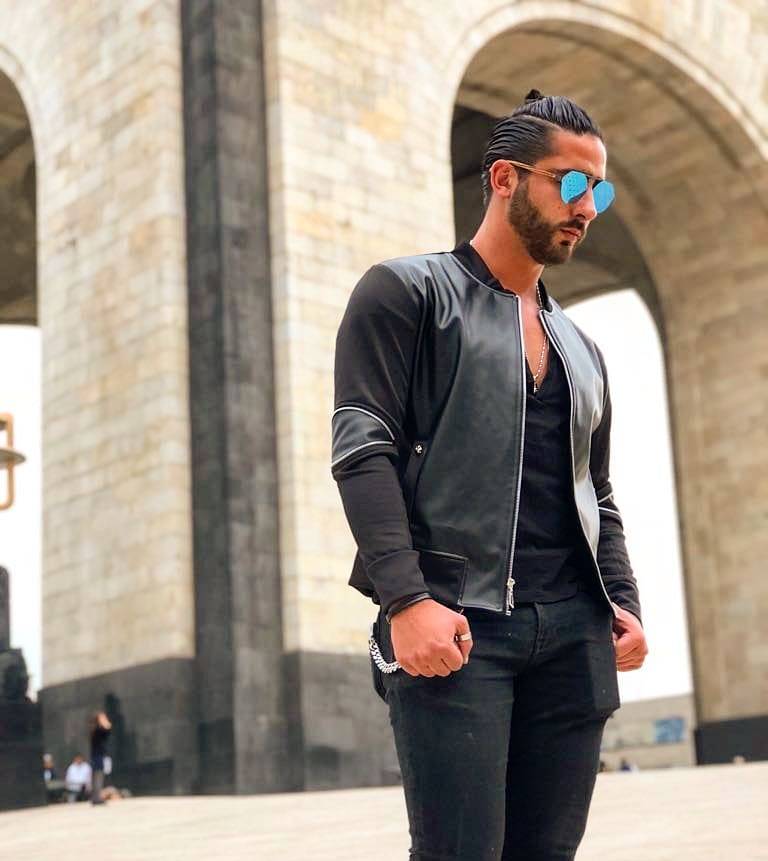 ‘El Potro’ presenta picantes dates en nueva temporada de ‘Tinderella ...