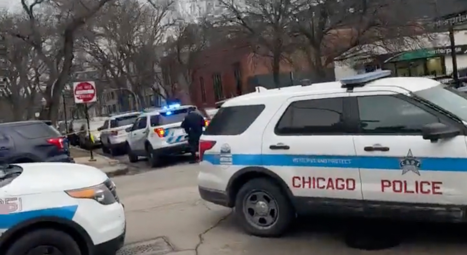 Así fue la movilización de SWAT y policía de Chicago en Lakeview ...